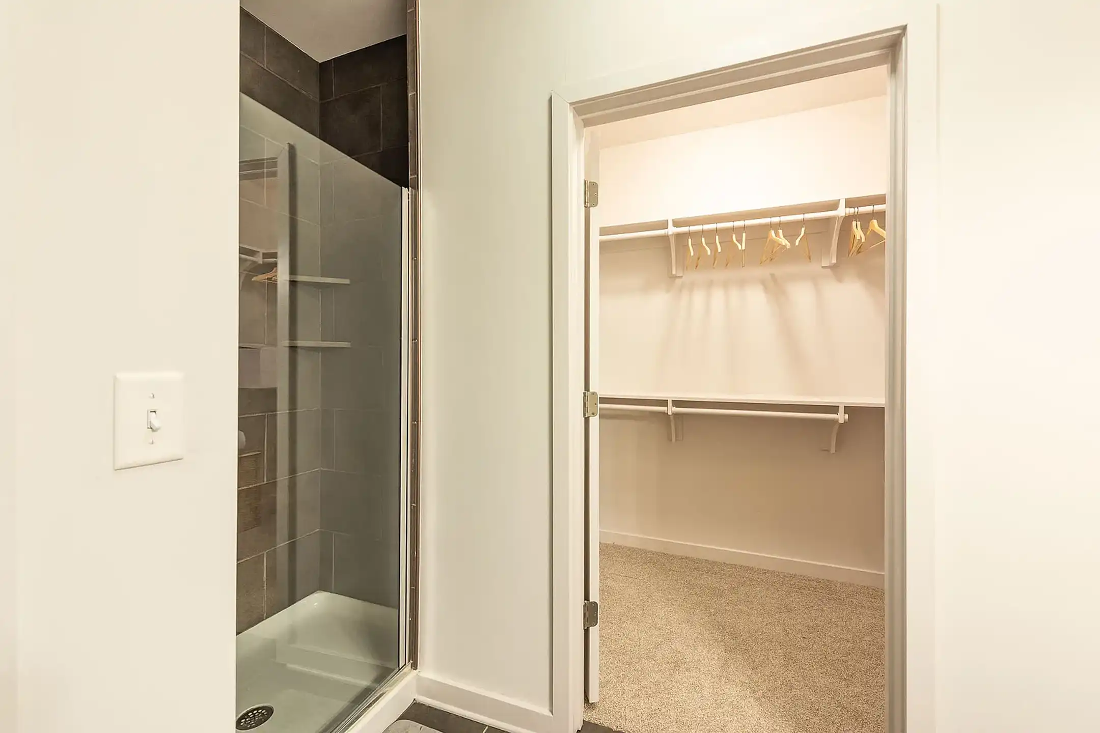 Station R Apartments - Atlanta, GA 30307 | ApartmentGuide.com