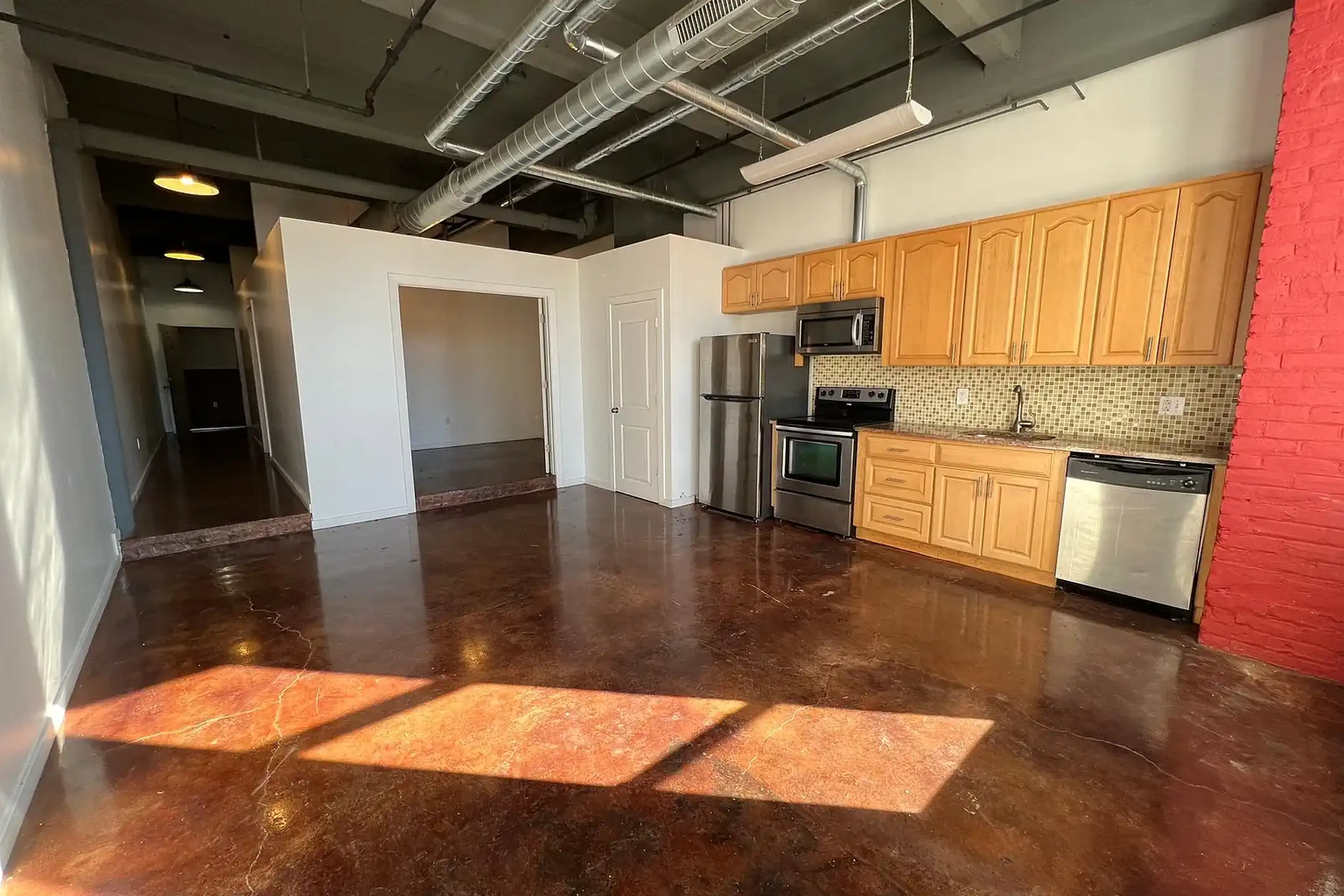 Button Factory Lofts - Philadelphia, PA 19122 | ApartmentGuide.com