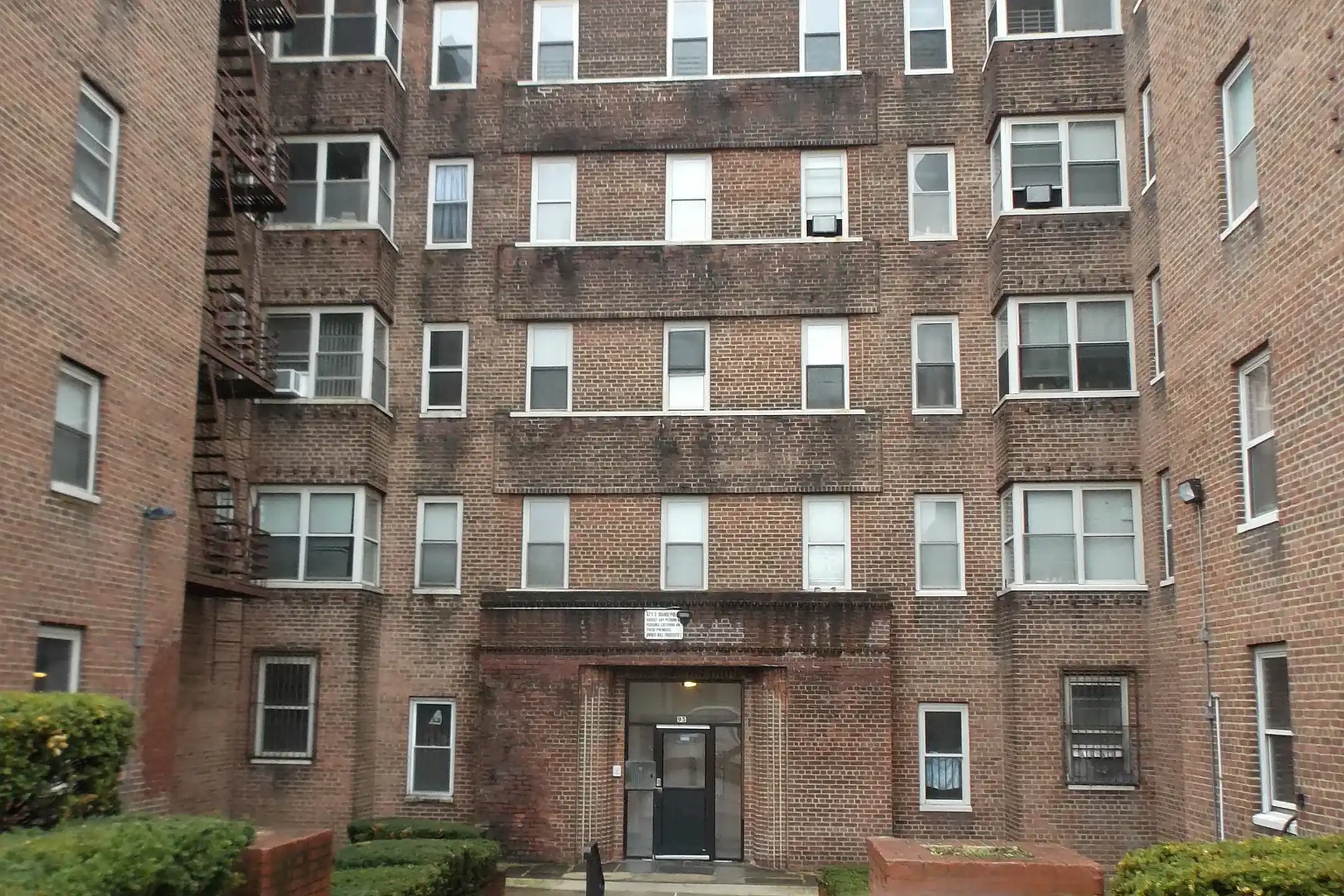 95 Washington Street - East Orange, NJ 07017 | ApartmentGuide.com