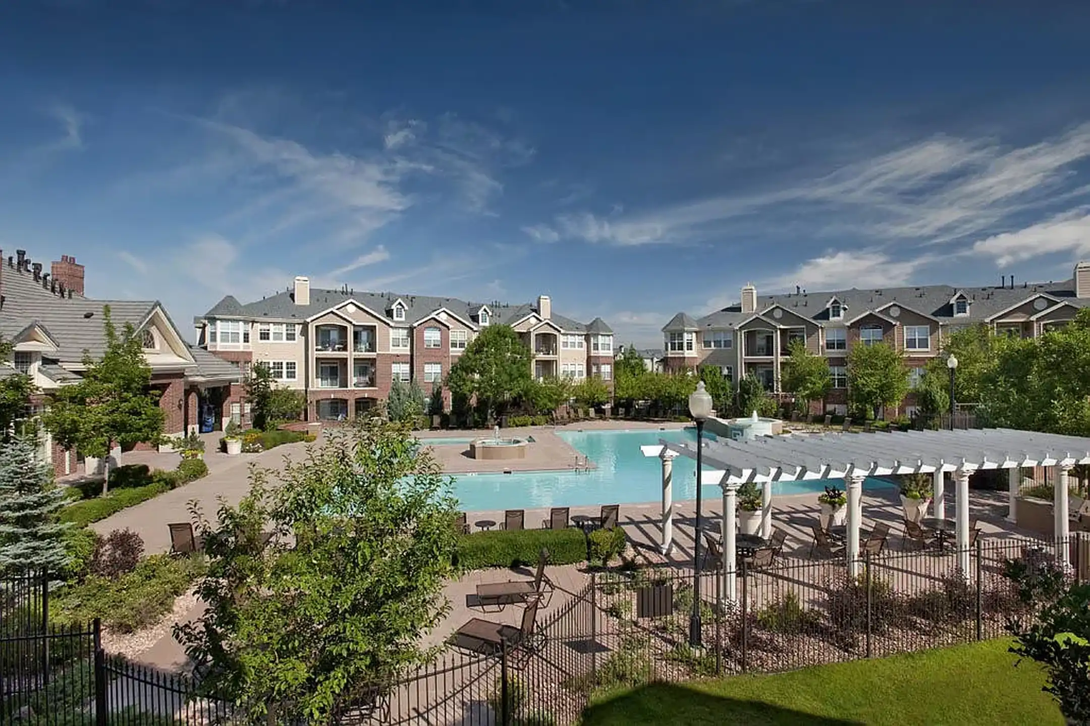 Lowry Park - Denver, CO 80230 | ApartmentGuide.com