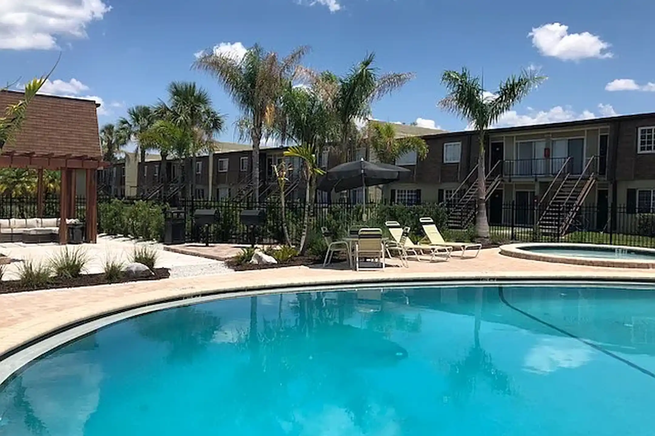 Park Pointe Apartments - Tampa, FL 33614 | ApartmentGuide.com