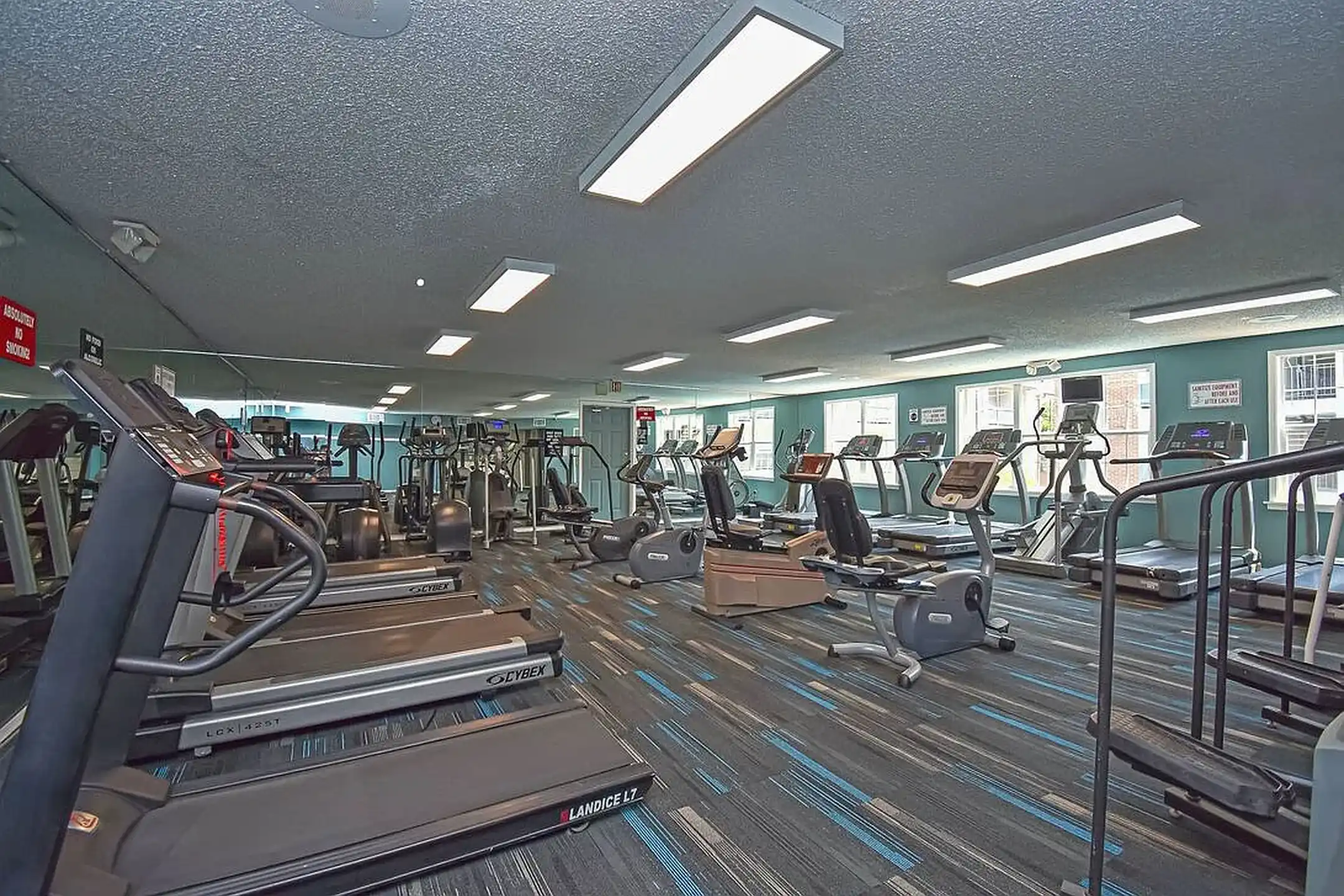 Centerpoint Apartments - Dallas, TX 75287 | ApartmentGuide.com