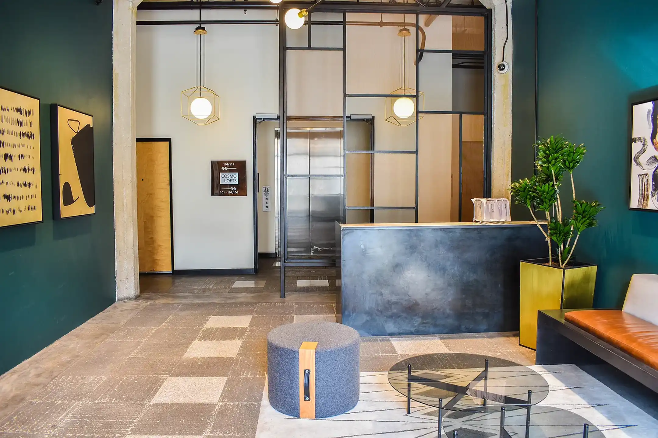 Cosmo Lofts - Los Angeles, CA 90028 | ApartmentGuide.com