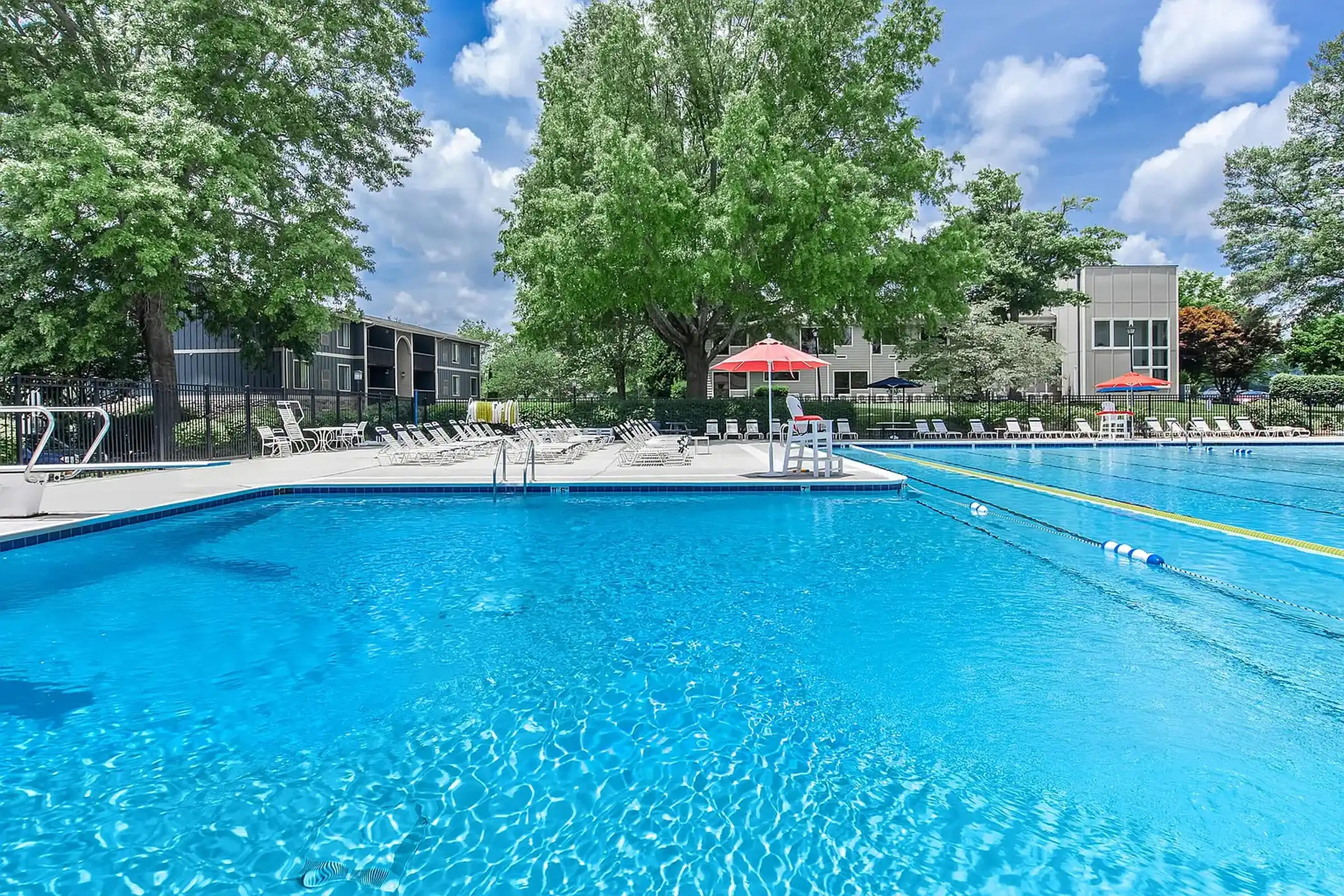 Foxridge Apartment Homes - Blacksburg, VA 24060 | ApartmentGuide.com