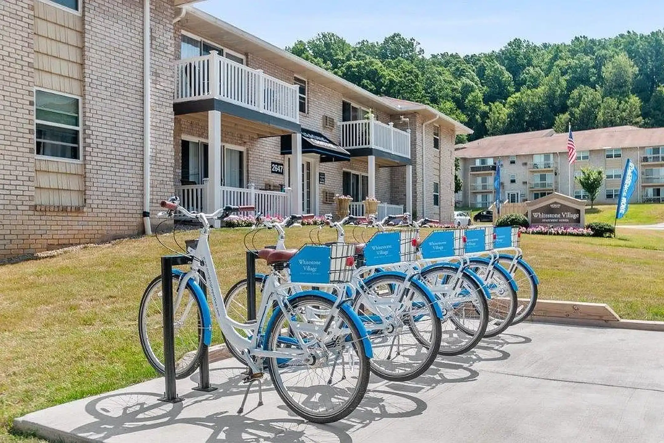 Whitestone Village Apartment Homes - Allentown, PA 18103 ...