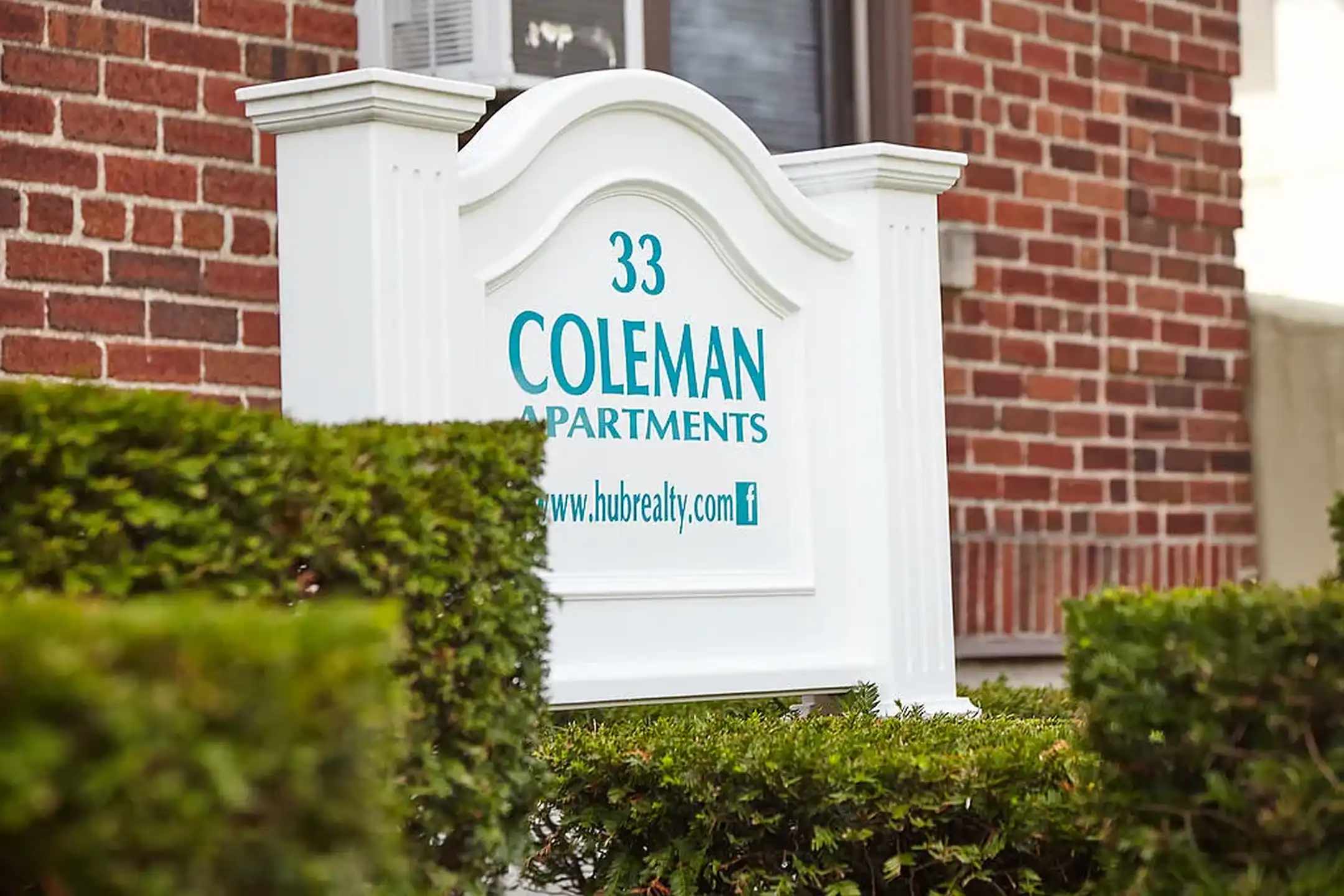 Coleman Apartments - Bridgeport, CT 06604 | ApartmentGuide.com