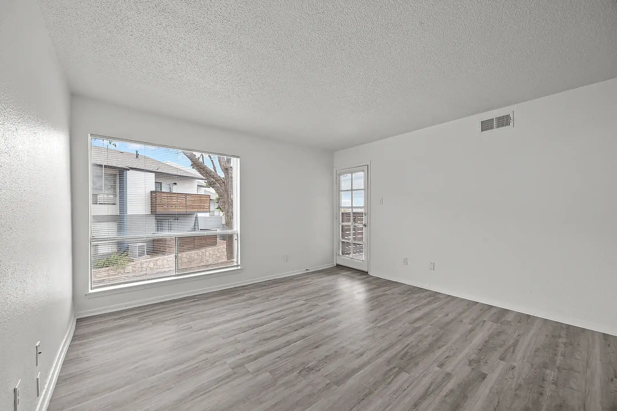 RIDGEMAR - El Paso, TX 79935 | ApartmentGuide.com