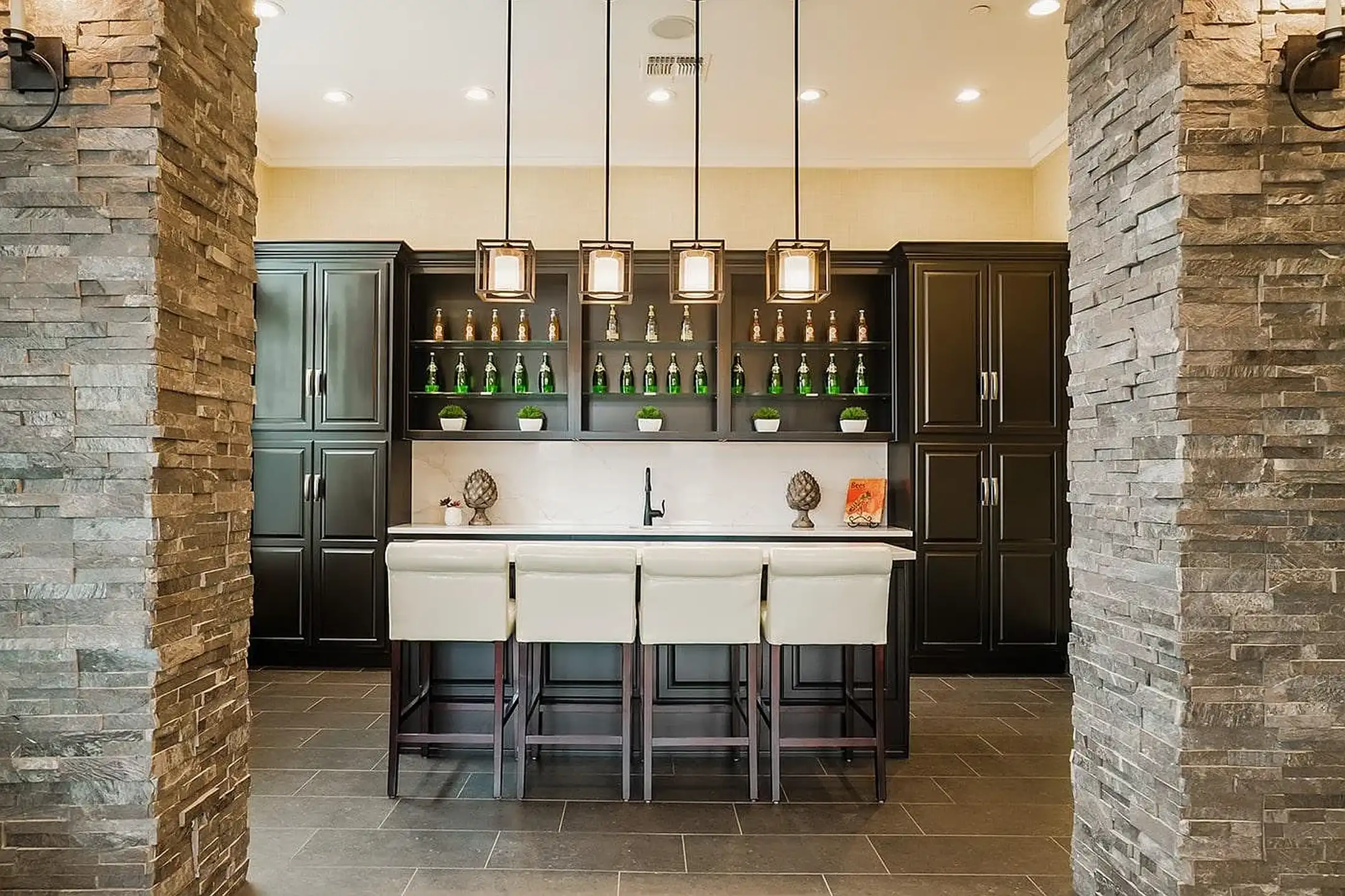 Brookhaven Lofts - Hillsborough, NJ 08844 | ApartmentGuide.com