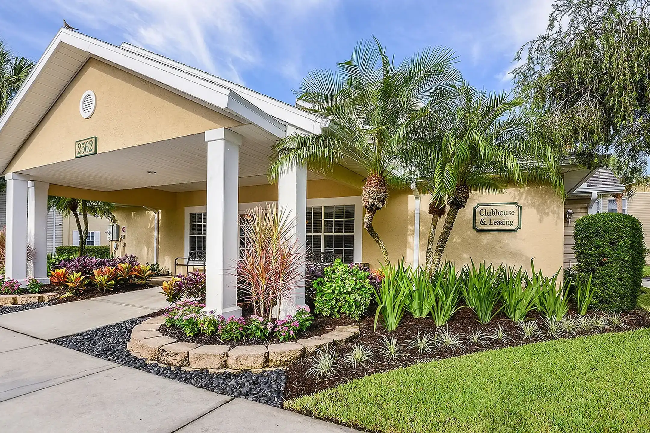 Hunters Glen Apartments - Sarasota, FL 34237 | ApartmentGuide.com