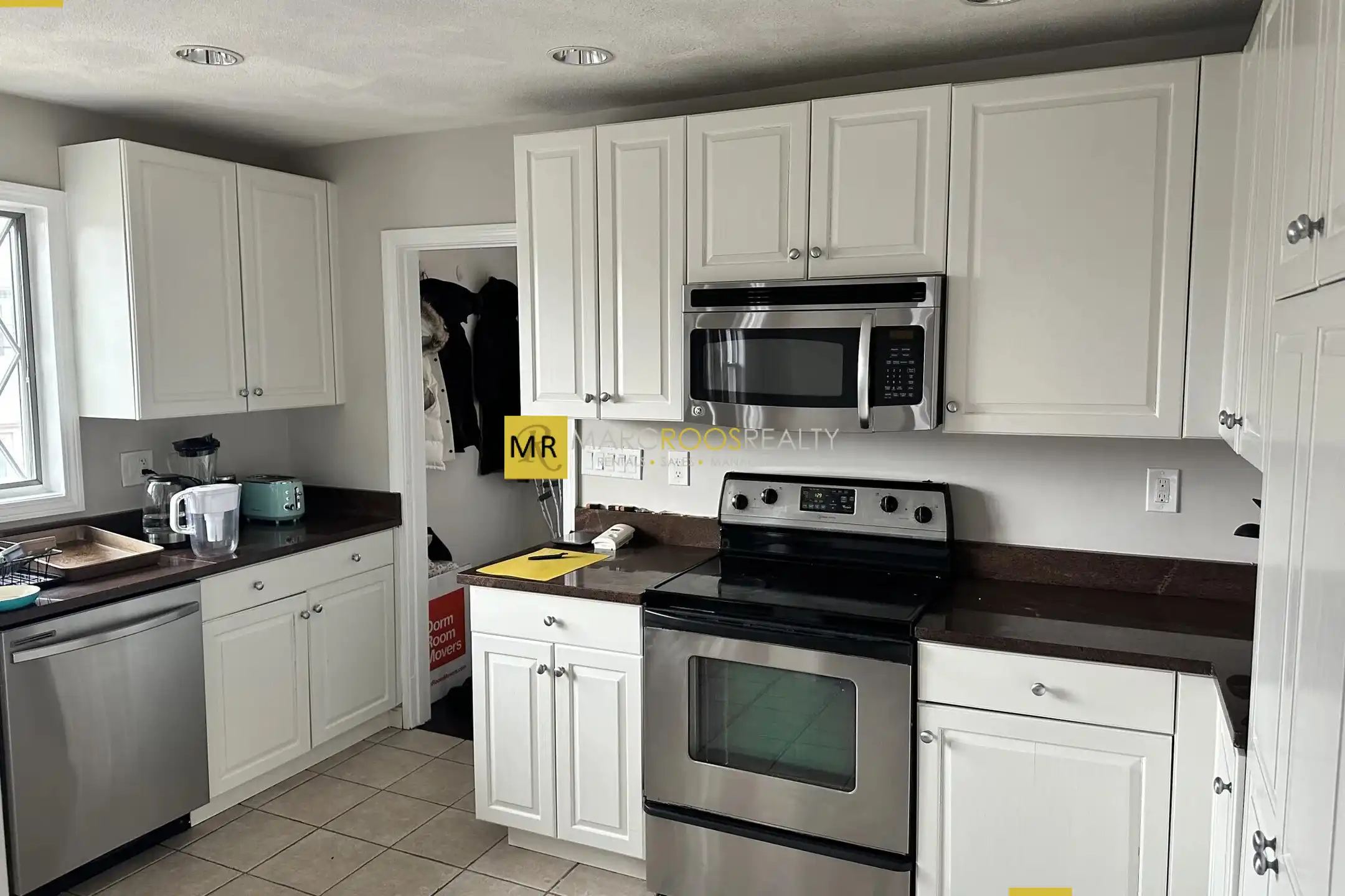 59 Sunset Rd unit 2 - Somerville, MA 02144 | ApartmentGuide.com