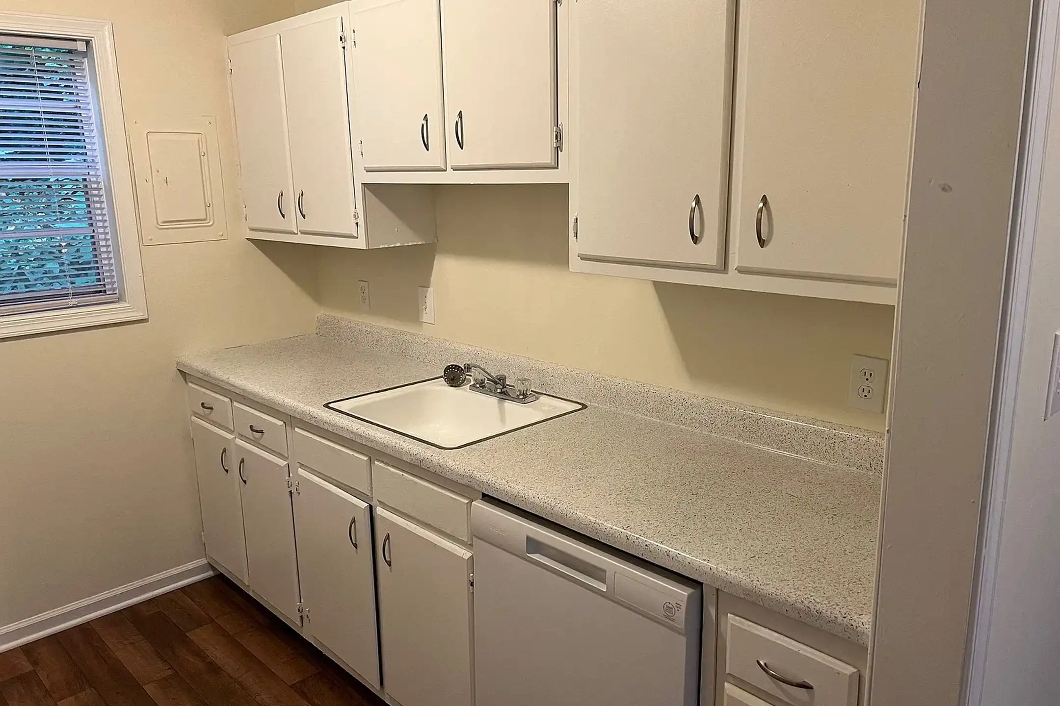 Bethabara Village - Winston-Salem, NC 27106 | ApartmentGuide.com