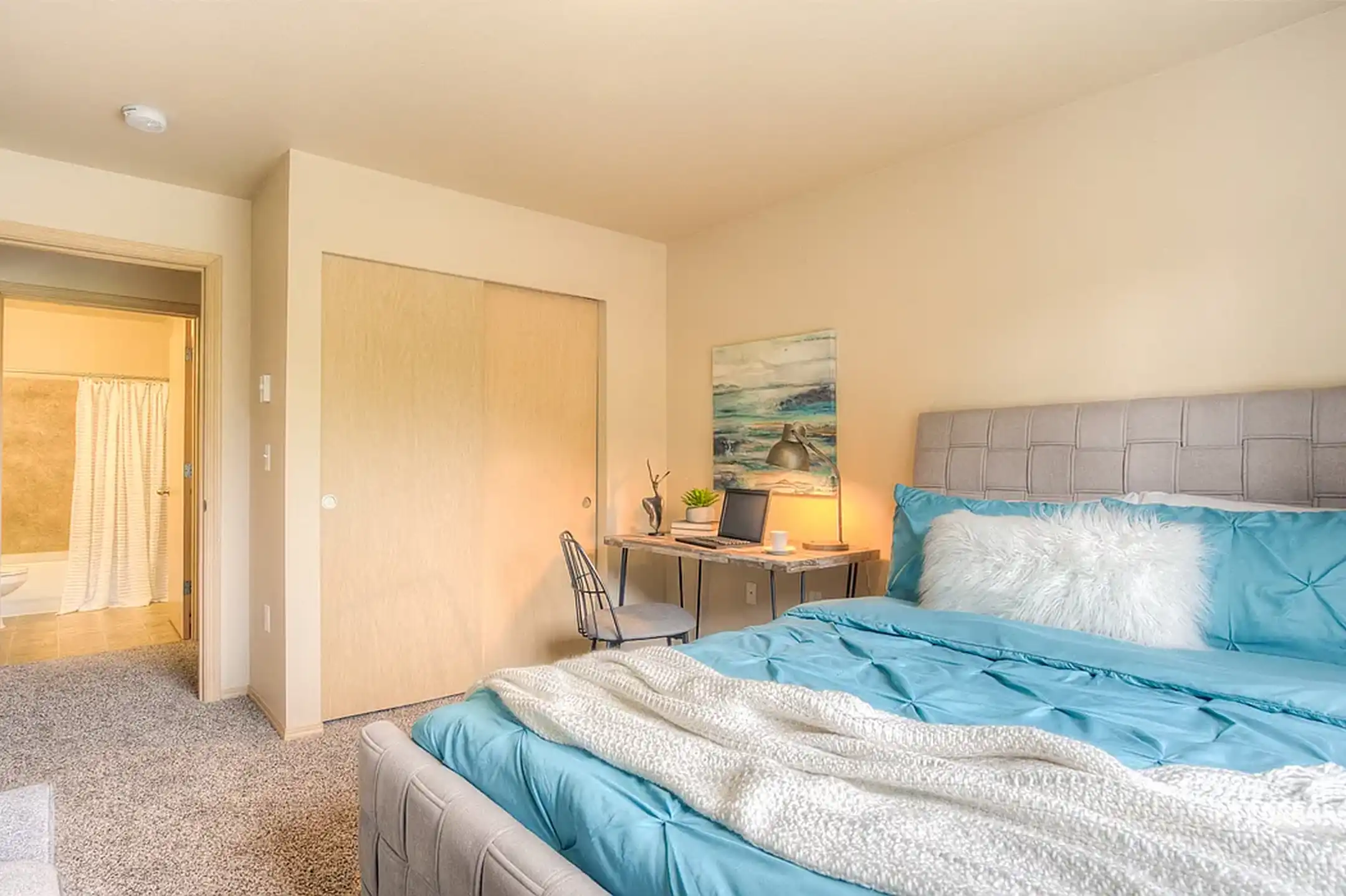 The Seasons at Lea Hill Village - Auburn, WA 98092 | ApartmentGuide.com