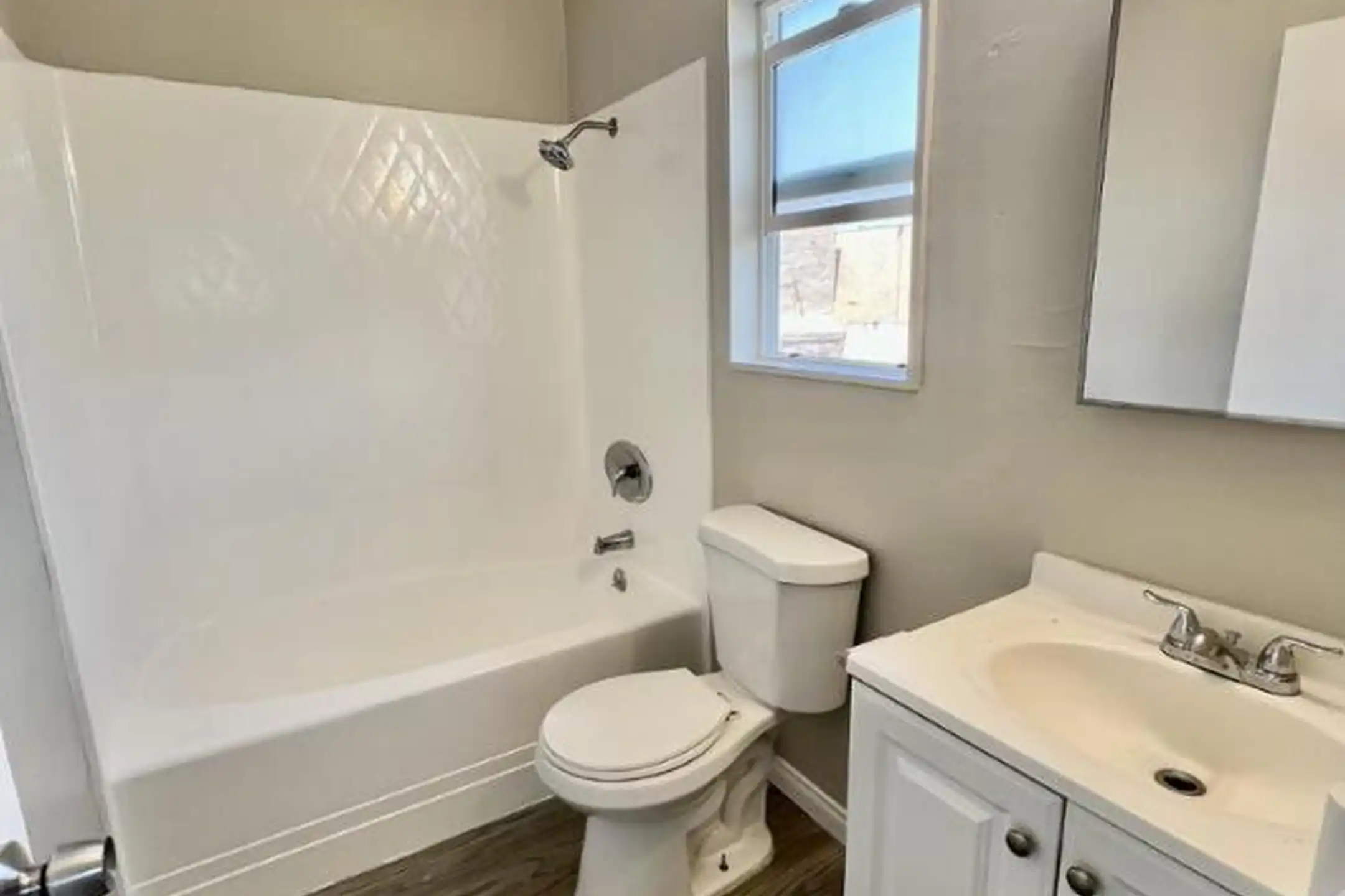 3640 Pio Pico Dr - Carlsbad, CA 92008 | ApartmentGuide.com
