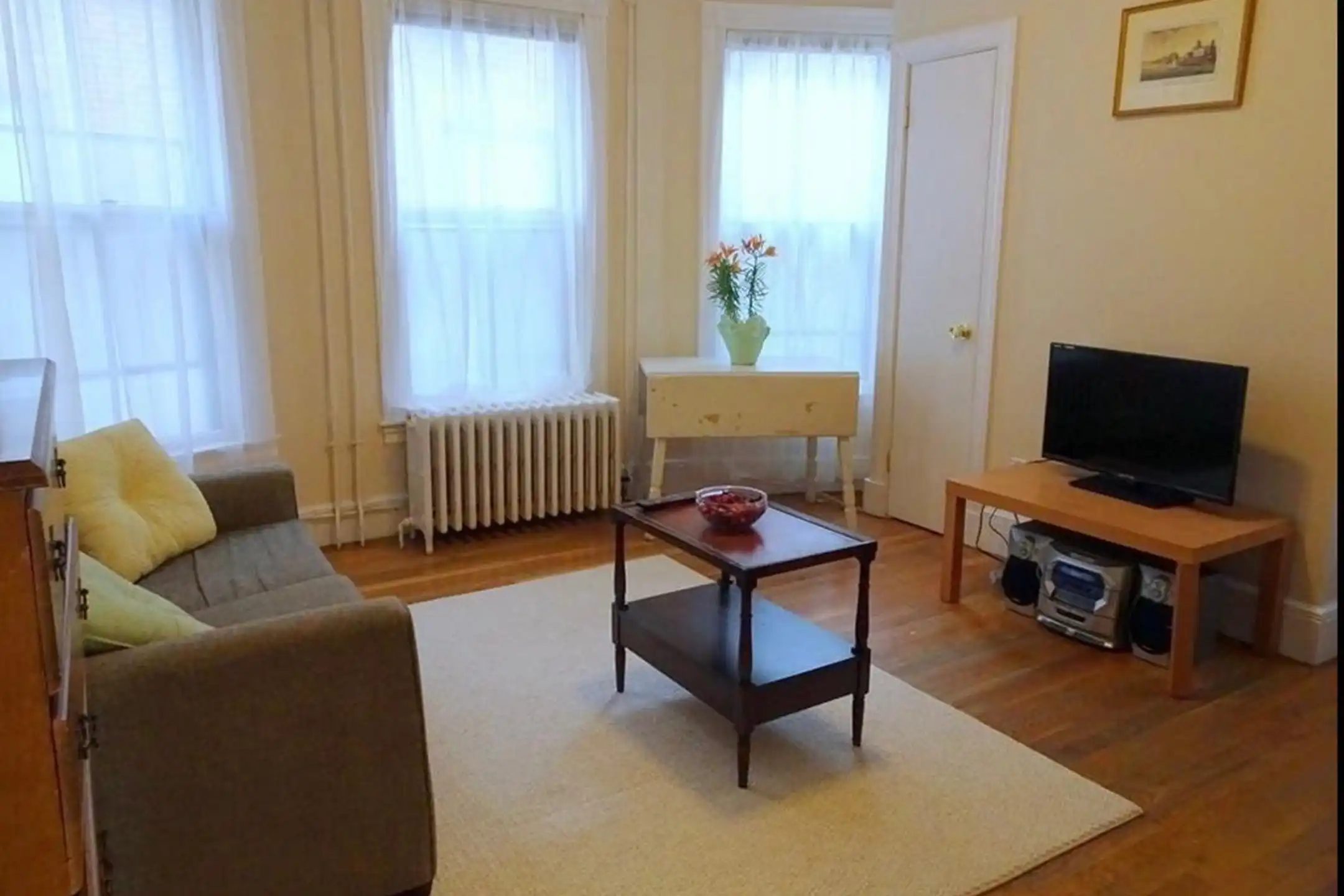 37 Harvard St unit 1 - Brookline, MA 02445 | ApartmentGuide.com