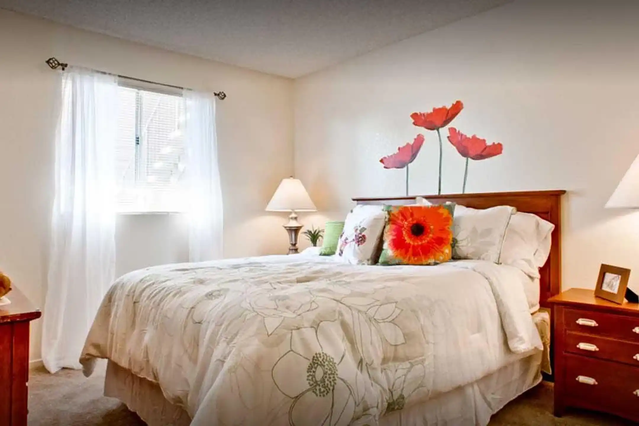 Golden Meadows - Kerman, CA 93630 | ApartmentGuide.com