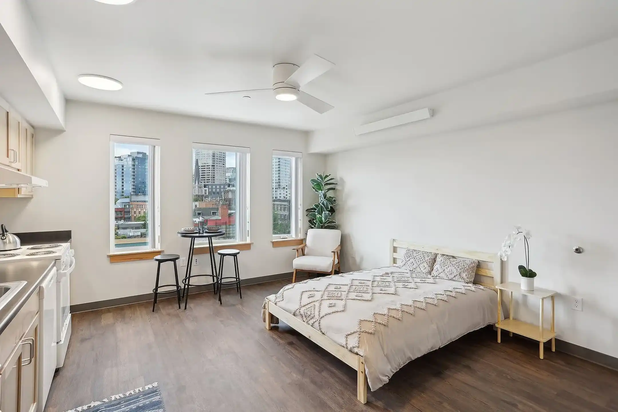 Pride Place - Seattle, WA 98122 | ApartmentGuide.com