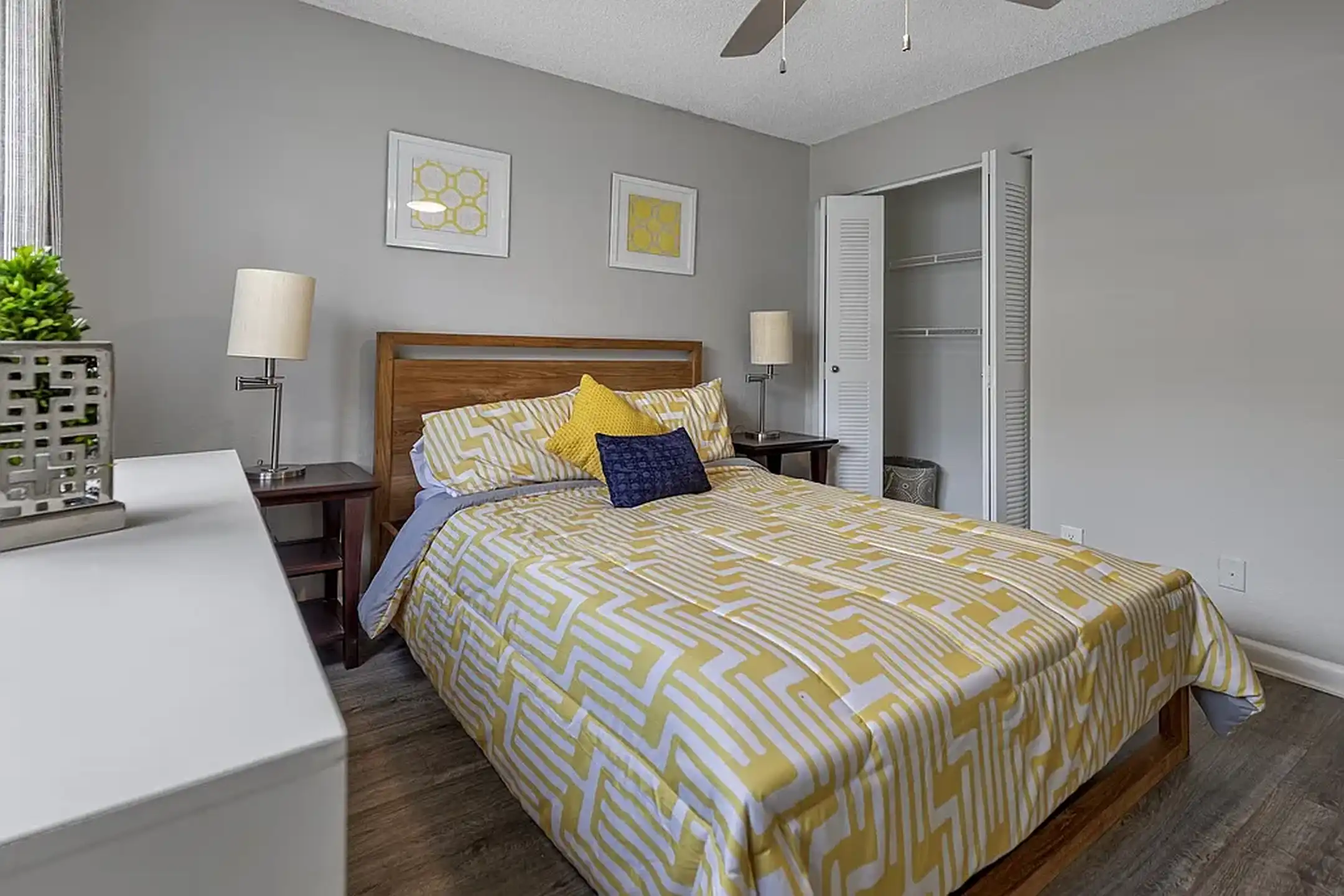 Stella Boca Raton Apartments - Boca Raton, FL 33433 | ApartmentGuide.com