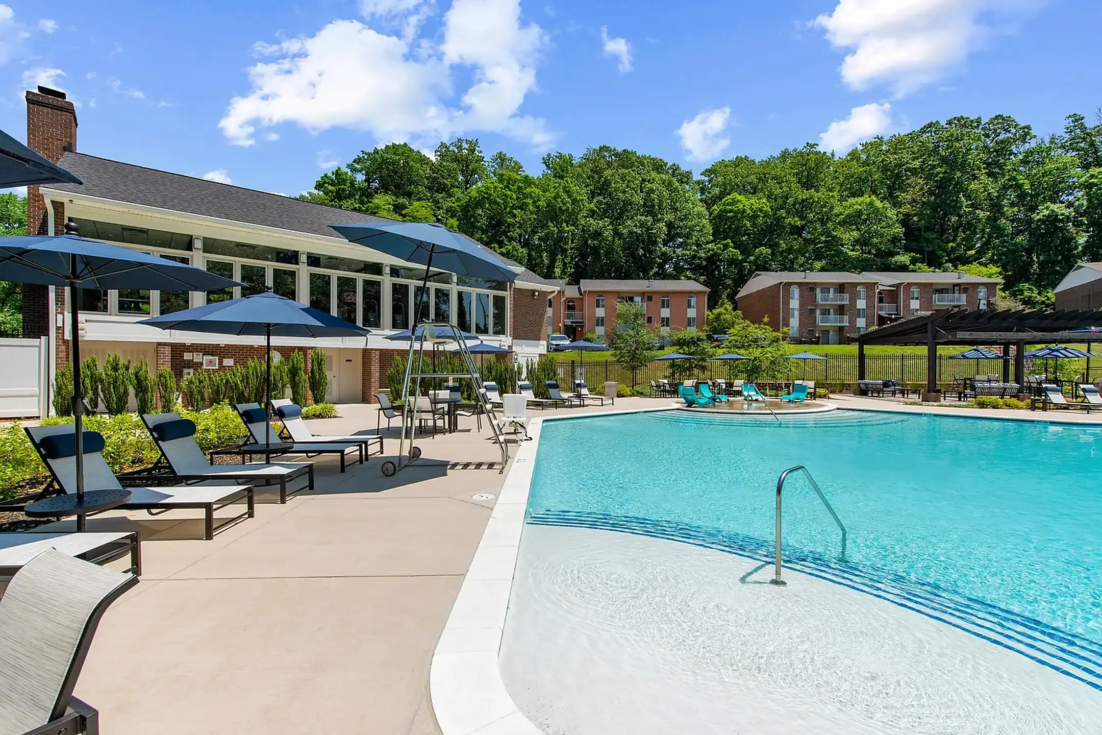 Padonia Village Apartments - Timonium, MD 21093 | ApartmentGuide.com