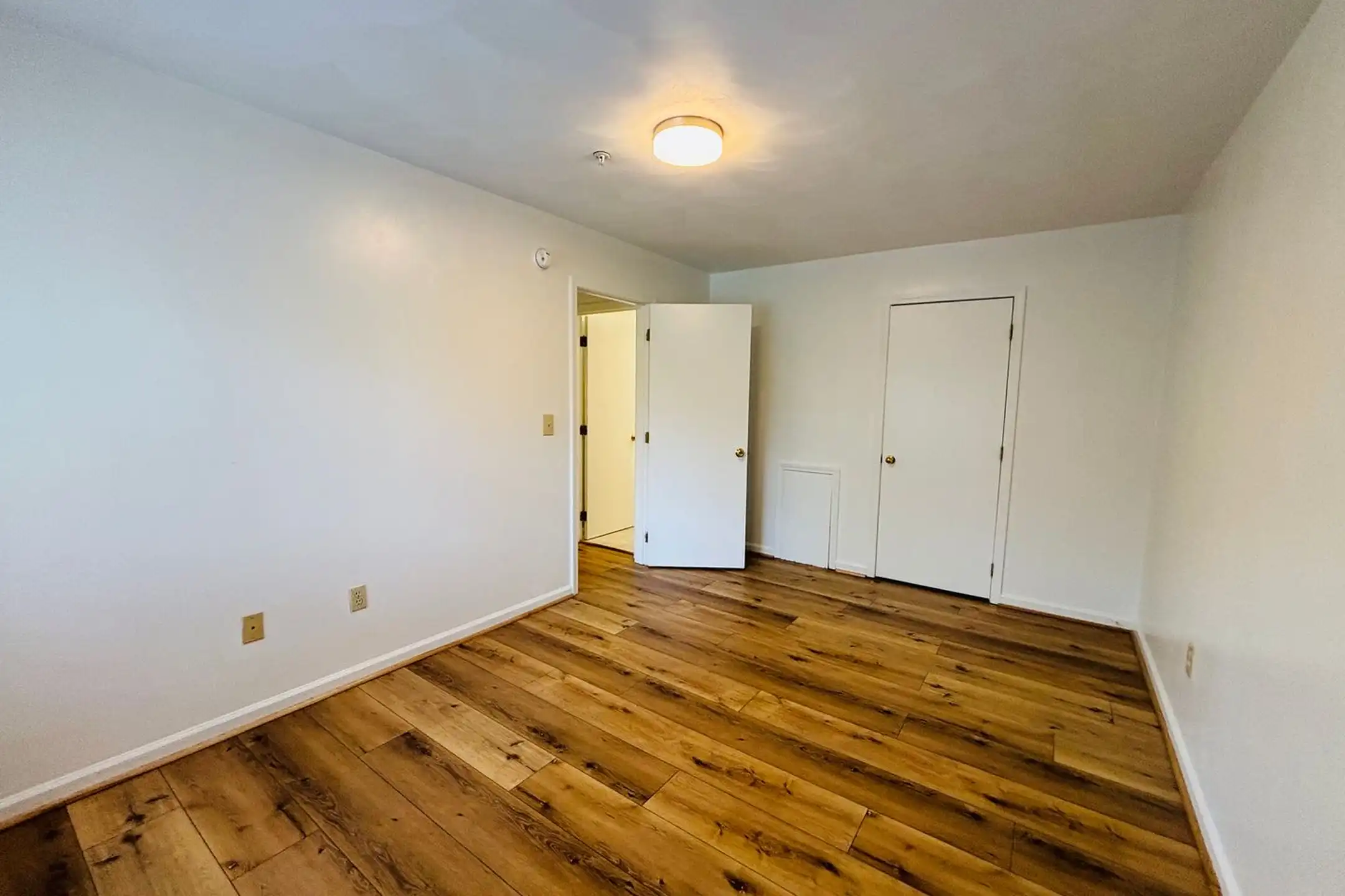 410 Houston St unit J - Blacksburg, VA 24060 | ApartmentGuide.com