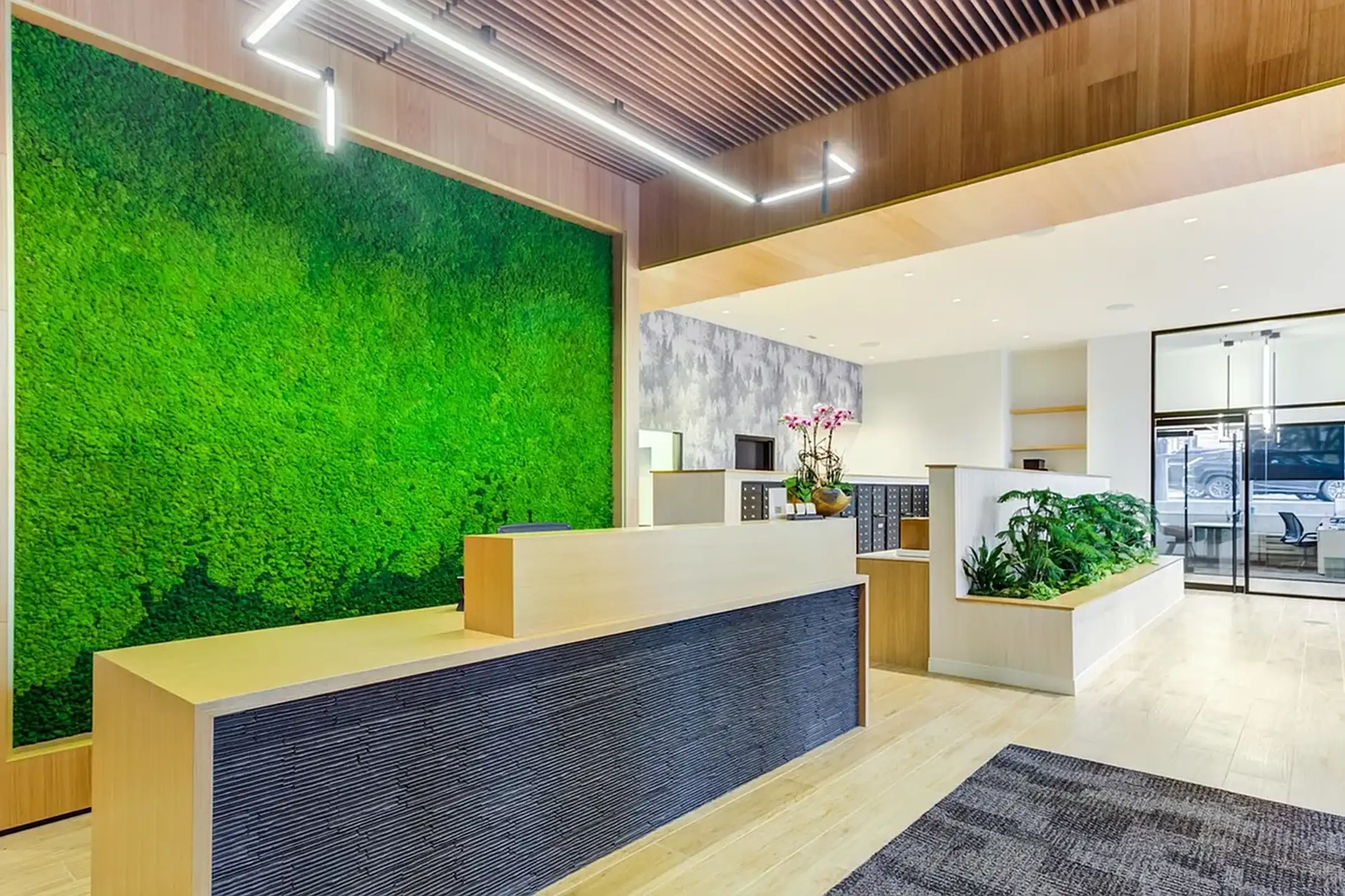 Ascent - Milwaukee, WI 53202 | ApartmentGuide.com