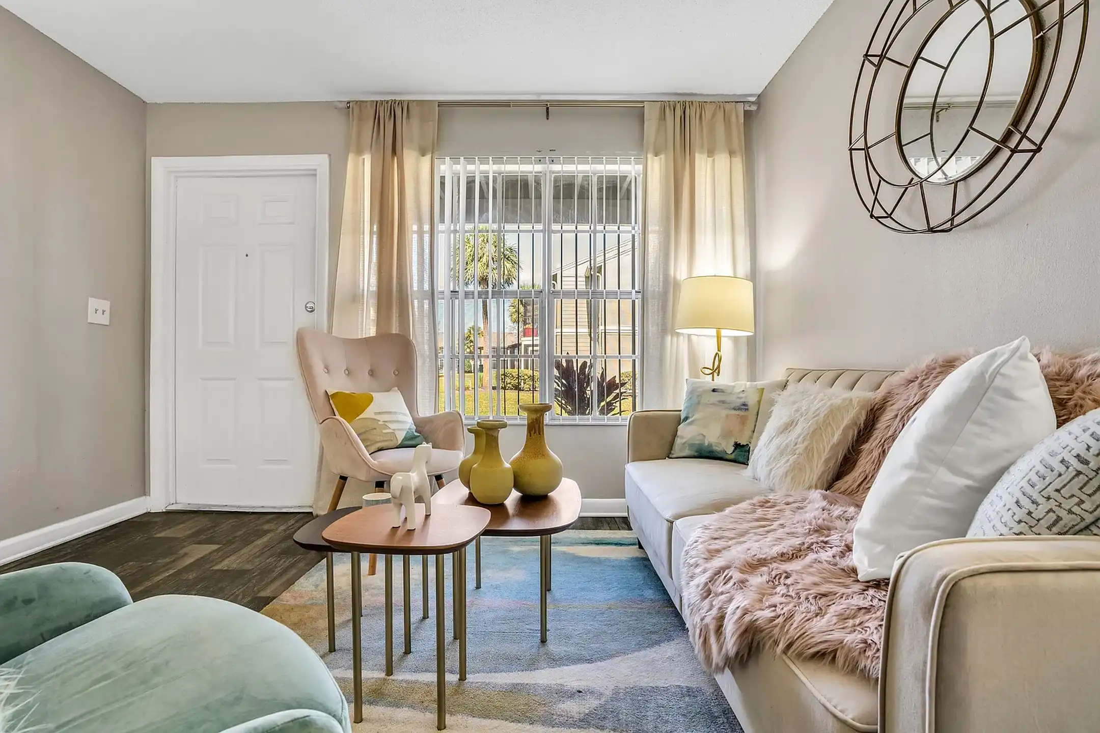 Castilian Apartments - Orlando, FL 32839 | ApartmentGuide.com