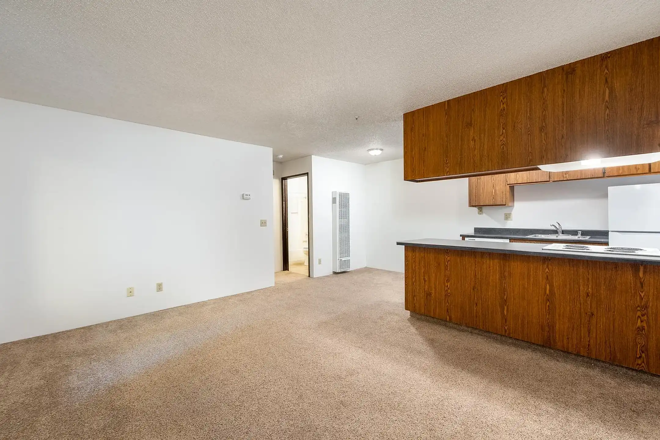 Coddingtown Mall Apartments - Santa Rosa, CA 95401 | ApartmentGuide.com