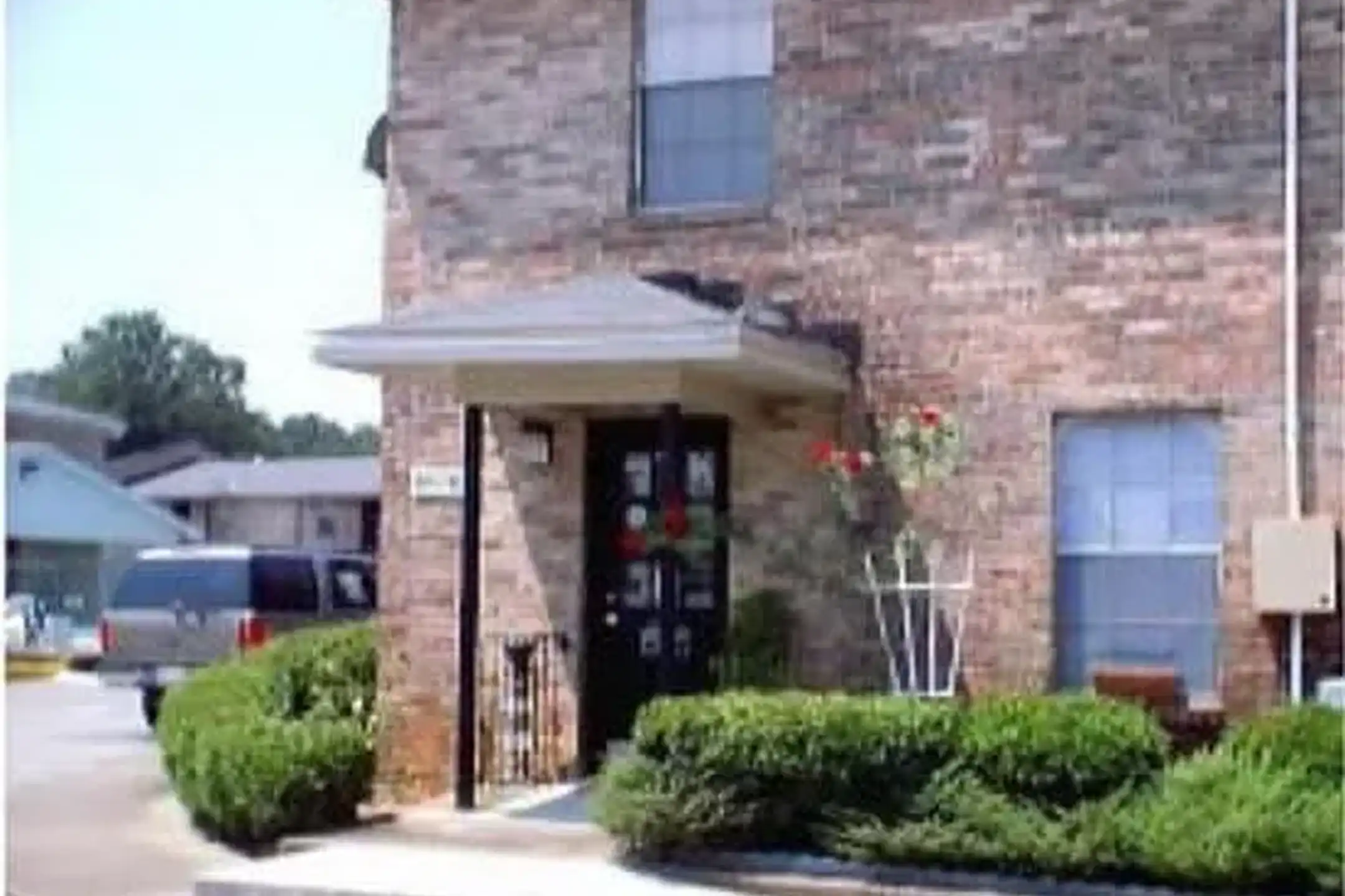 Rondo Apartments - Mobile, AL 36609 | ApartmentGuide.com