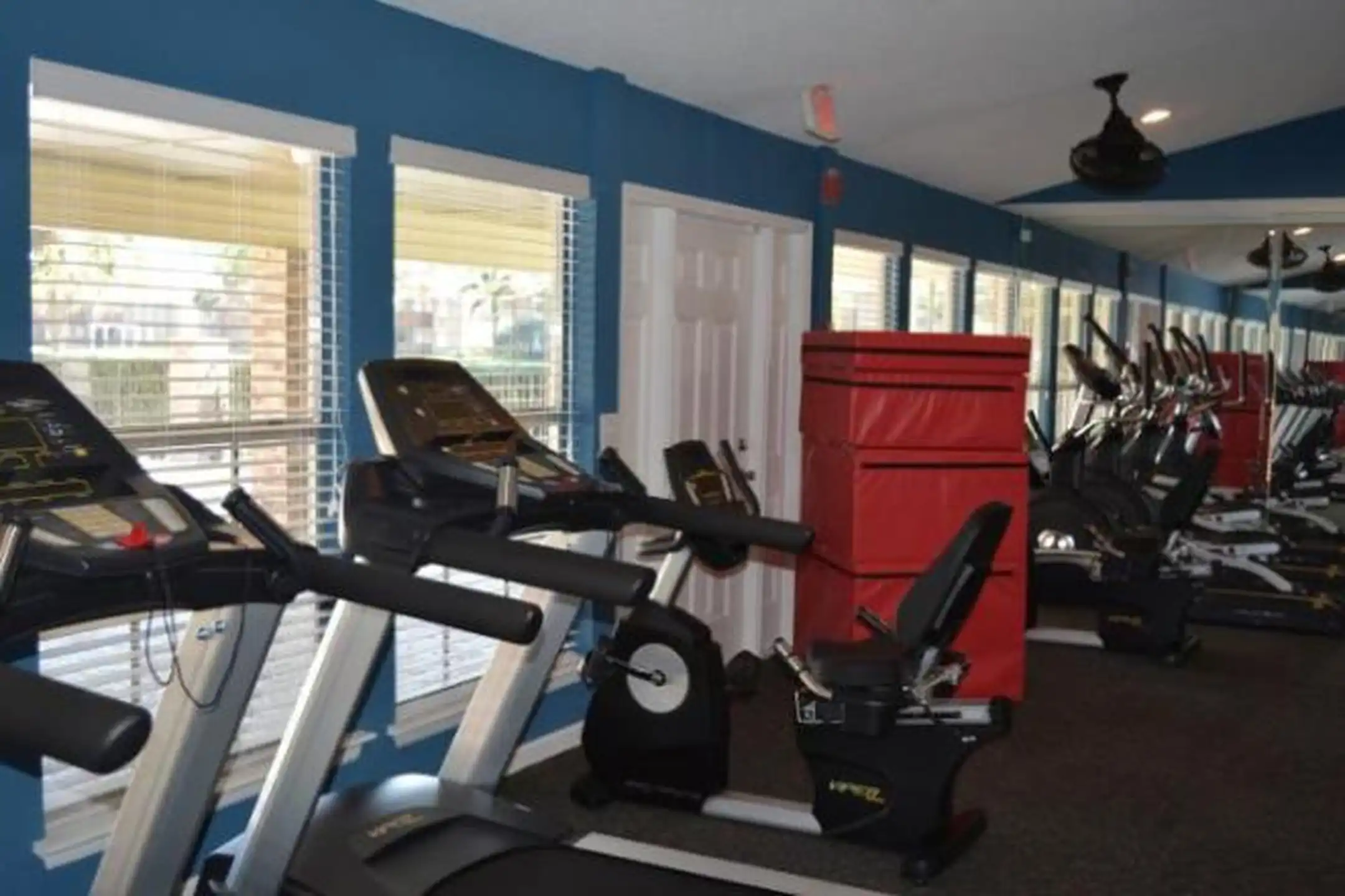 2304 N Congress Ave - Riviera Beach, FL 33404 | ApartmentGuide.com