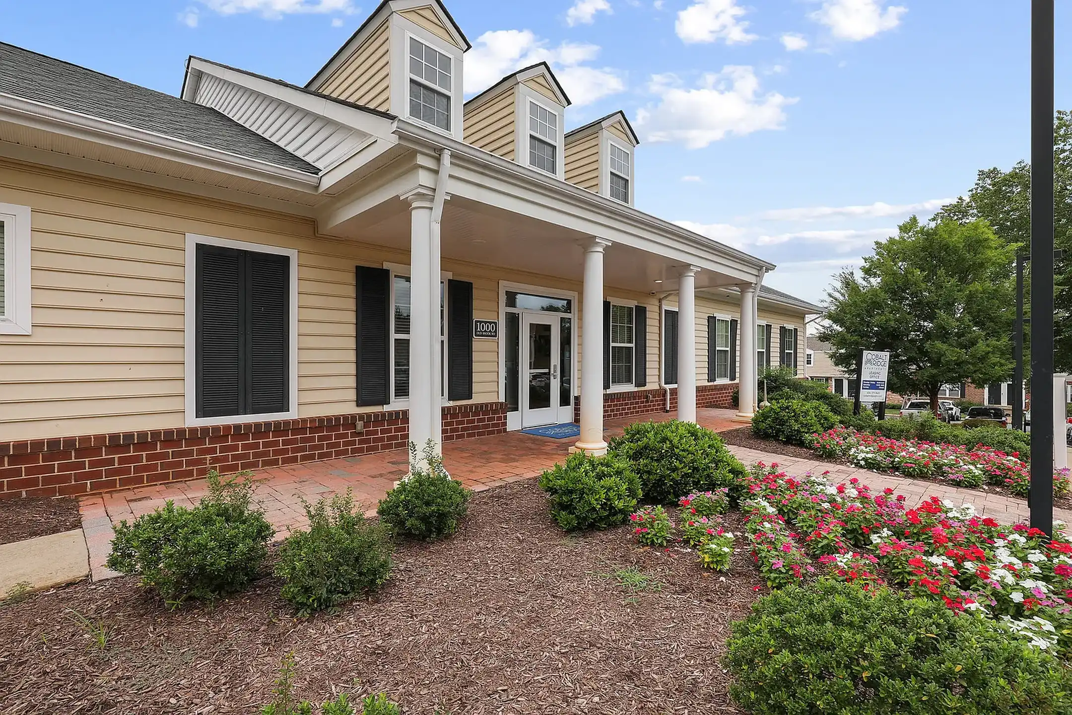 Cobalt Ridge - Charlottesville, VA 22901 | ApartmentGuide.com