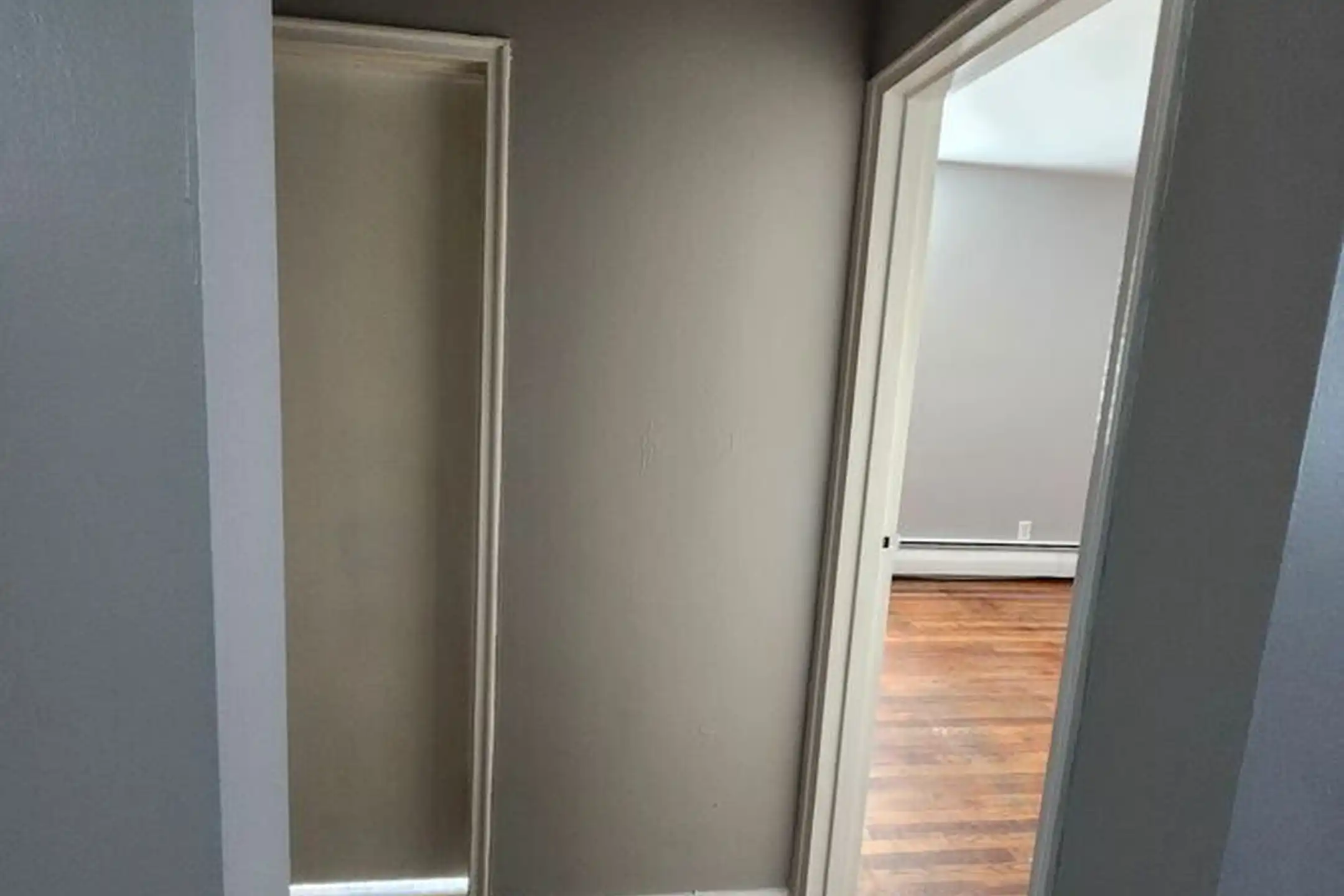 4821 Reading Rd unit 1 - Cincinnati, OH 45237 | ApartmentGuide.com
