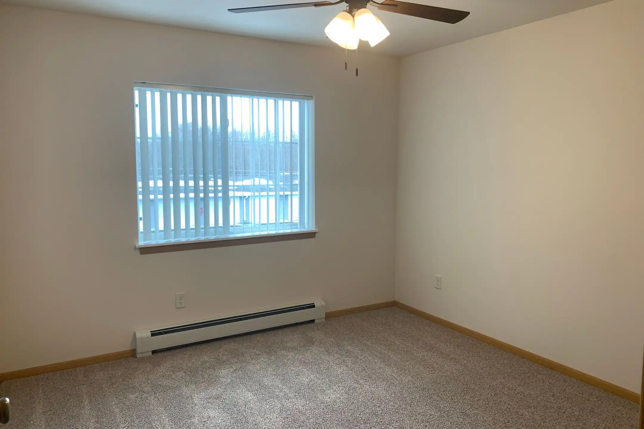 Riverside Crossing - Greenwood, WI 54437 | ApartmentGuide.com