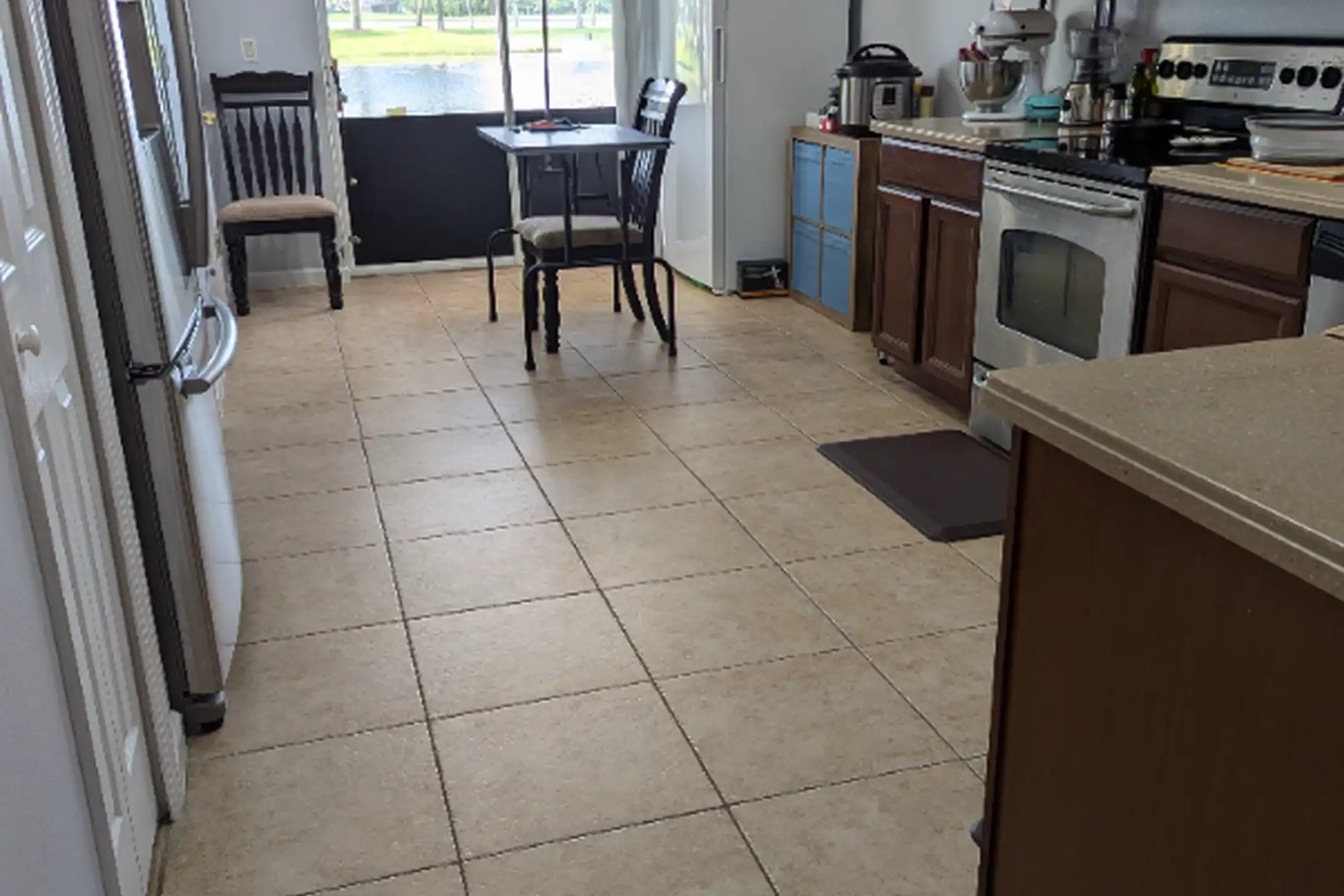 16033 Old Ash Loop - Orlando, FL 32828 | ApartmentGuide.com