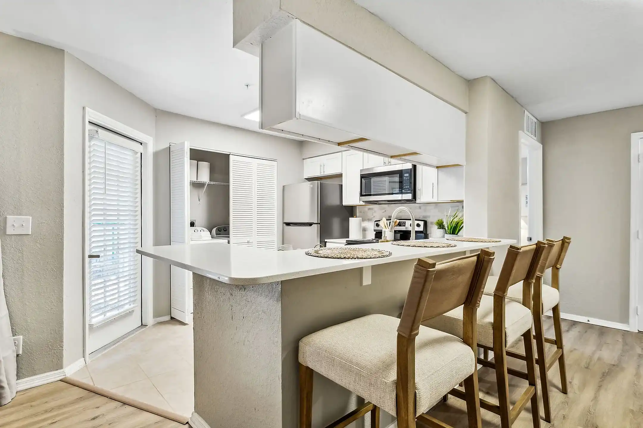 Reserve at Temple Terrace - Temple Terrace, FL 33637 | ApartmentGuide.com