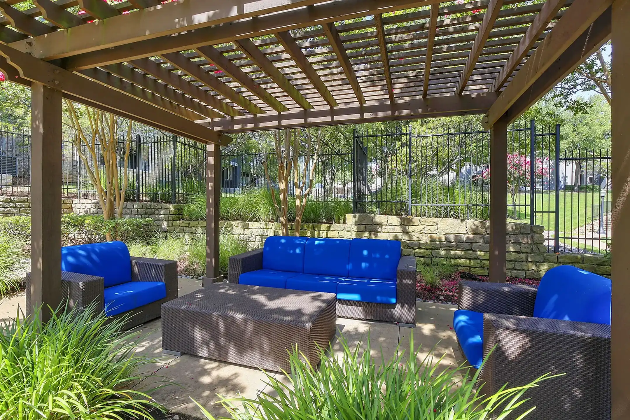 MAA Stonebridge Ranch - McKinney, TX 75071 | ApartmentGuide.com