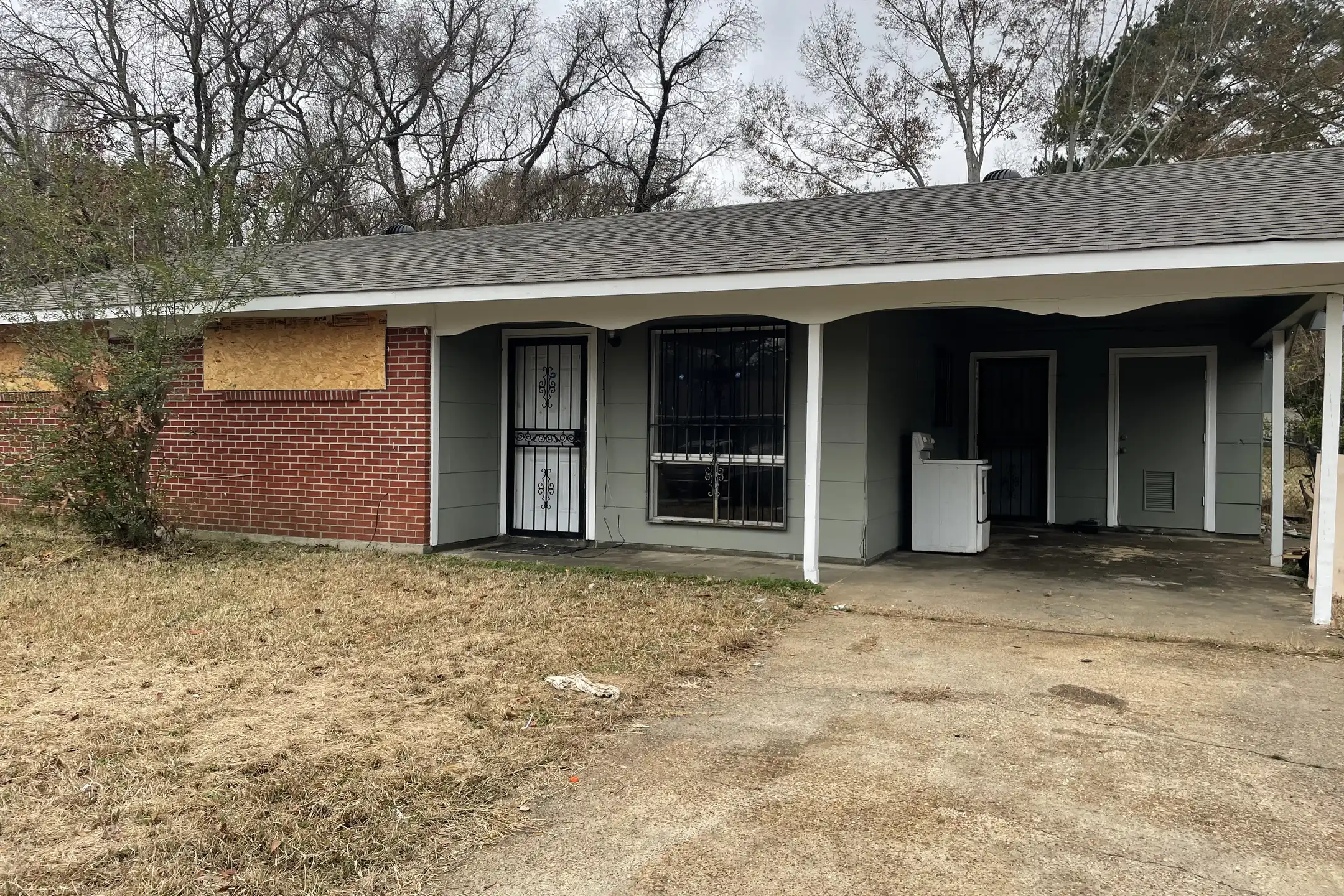 319 Queen Margaret Ln - Jackson, MS 39209 | ApartmentGuide.com