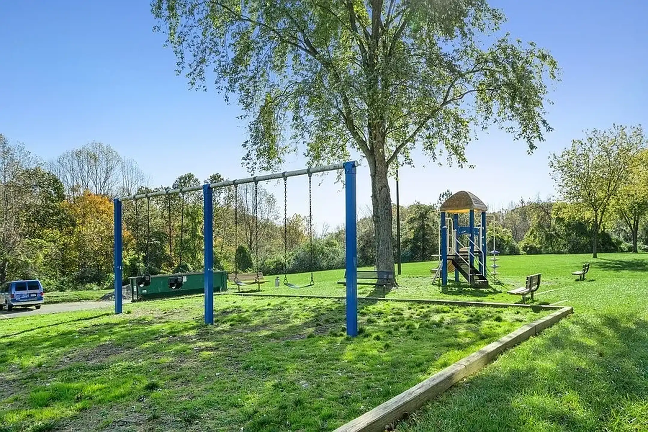 Dale Forest - Dale City, VA 22193 | ApartmentGuide.com