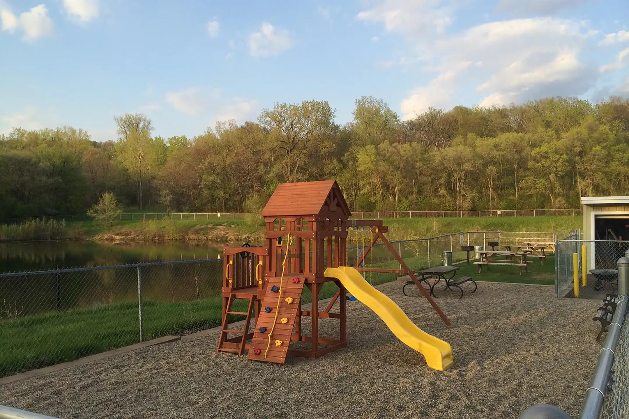 Newport Ponds - Newport, MN 55055 | ApartmentGuide.com