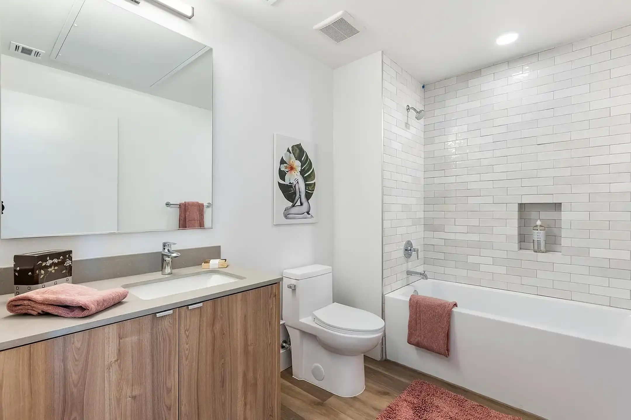 MV by CLG - Culver City, CA 90232 | ApartmentGuide.com