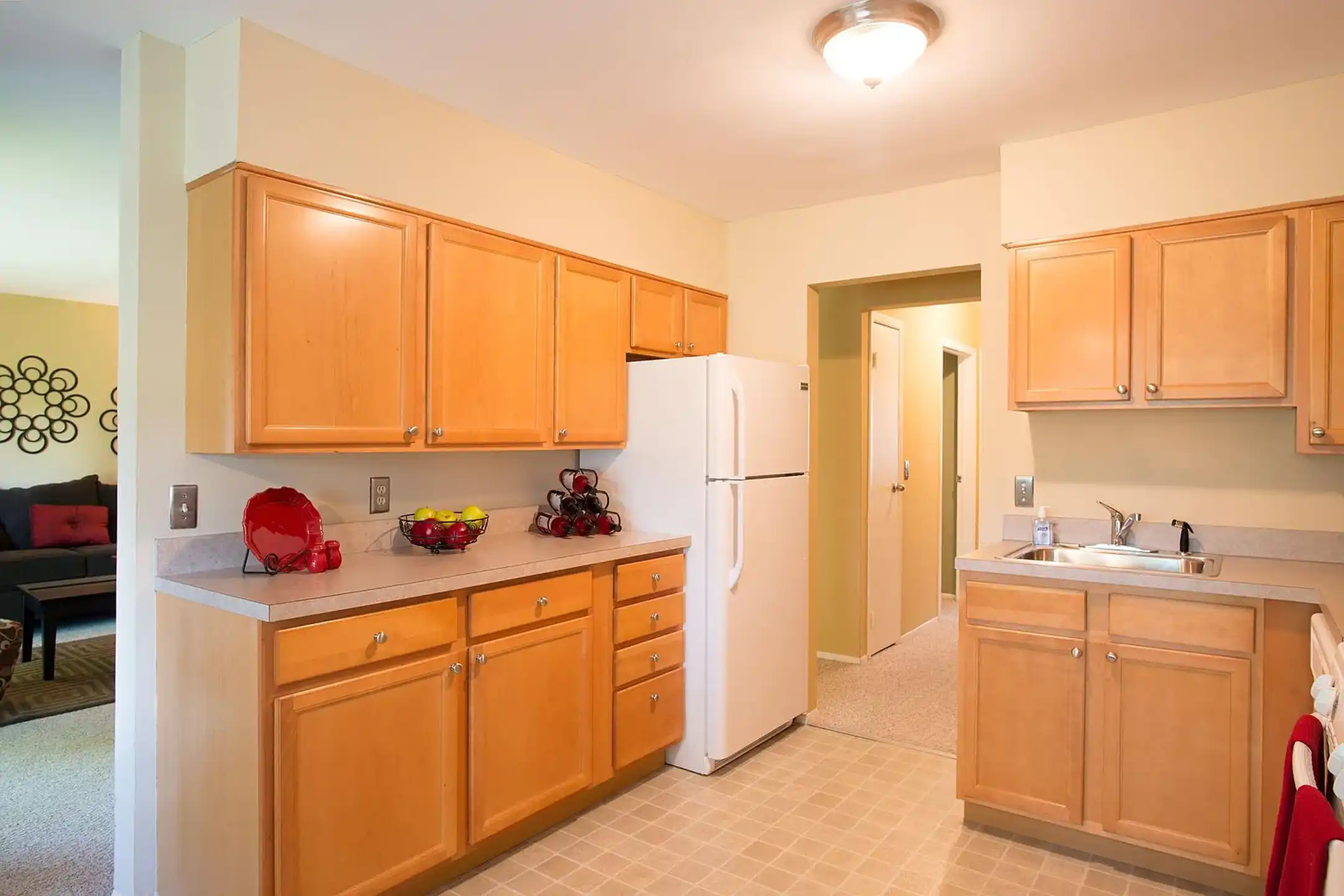 Chelsea Ridge Apartments - Wappingers Falls, NY 12590 | ApartmentGuide.com