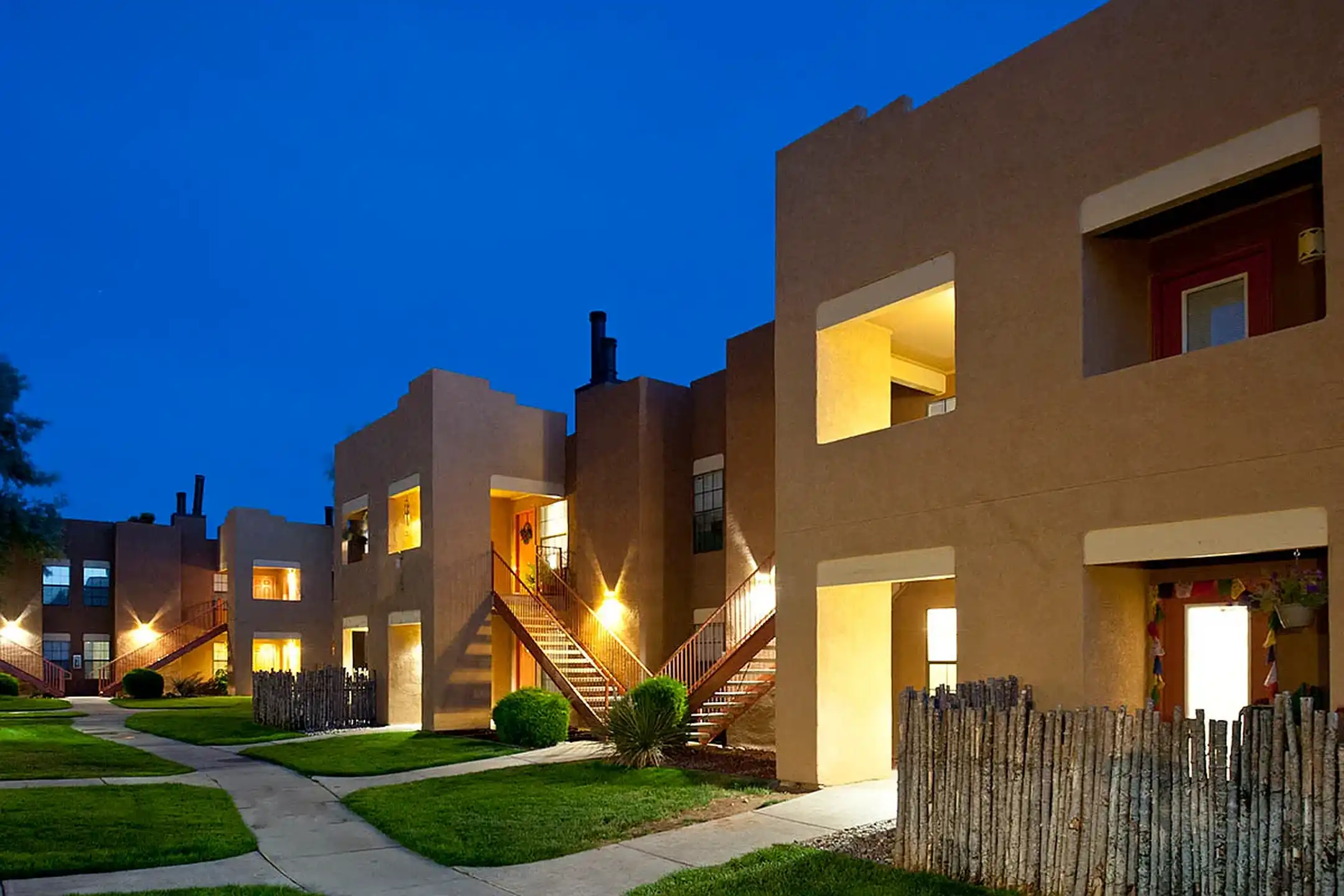 Rancho Santa Fe Apartments