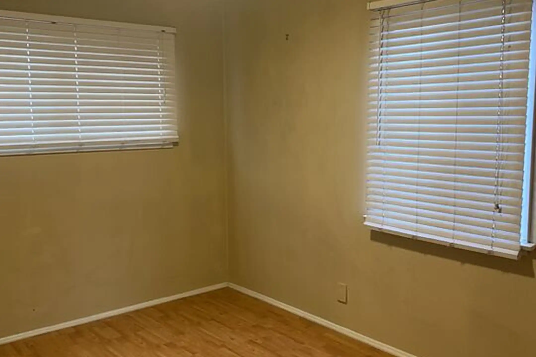 11317 Iowa Ave unit 11317 - Los Angeles, CA 90025 | ApartmentGuide.com