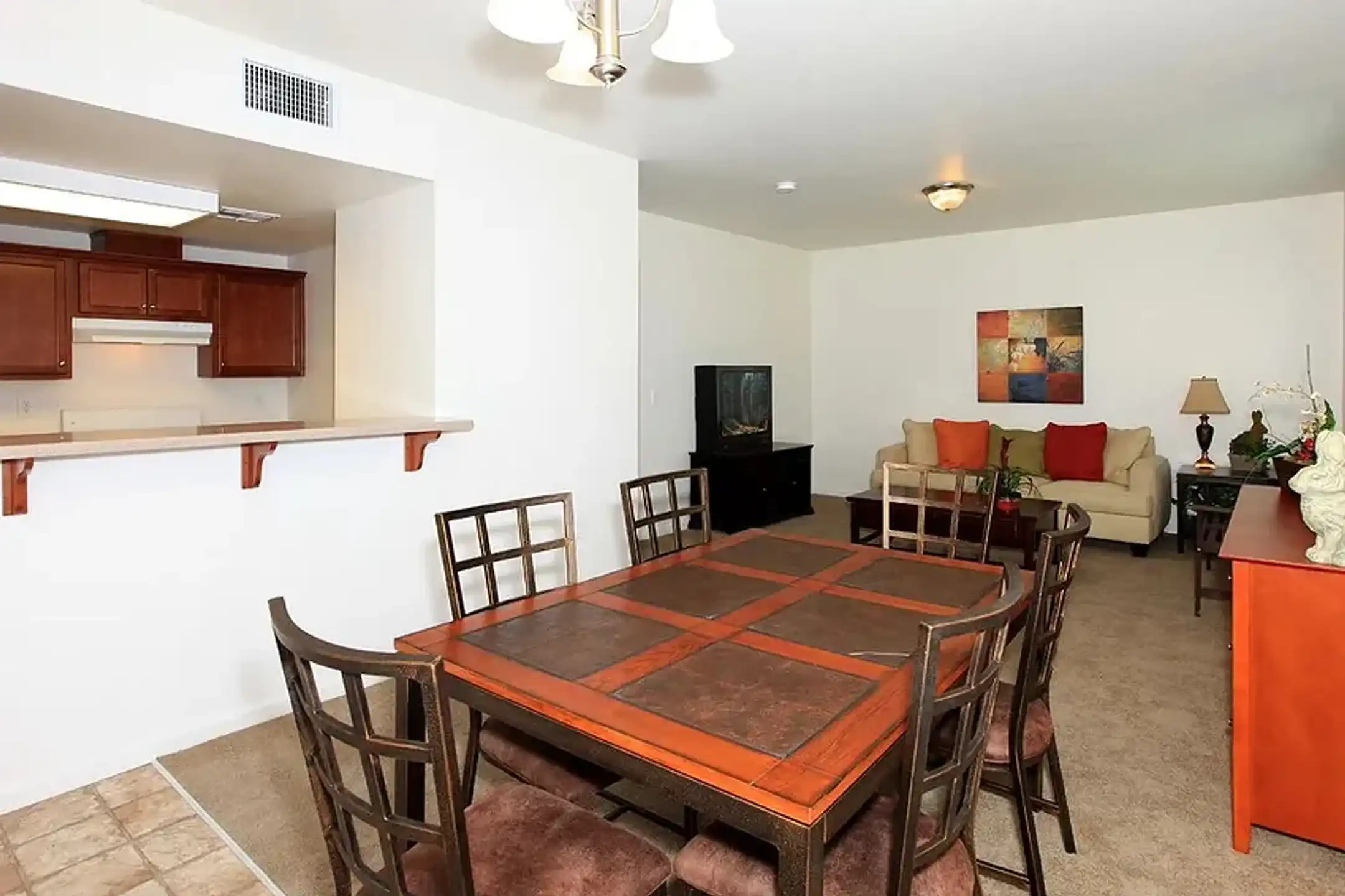 Parc Grove Commons - Fresno, CA 93703 | ApartmentGuide.com