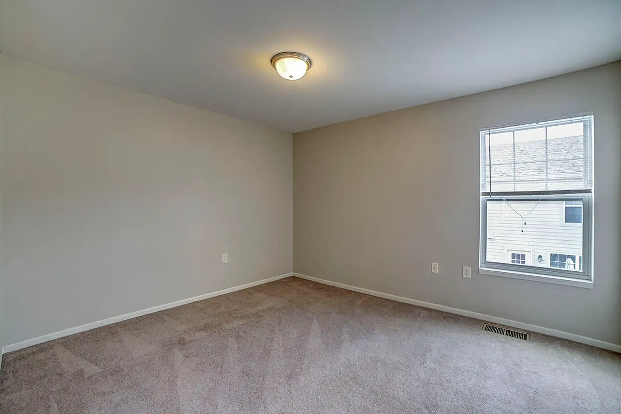 Arneman Place - Erie, PA 16511 | ApartmentGuide.com