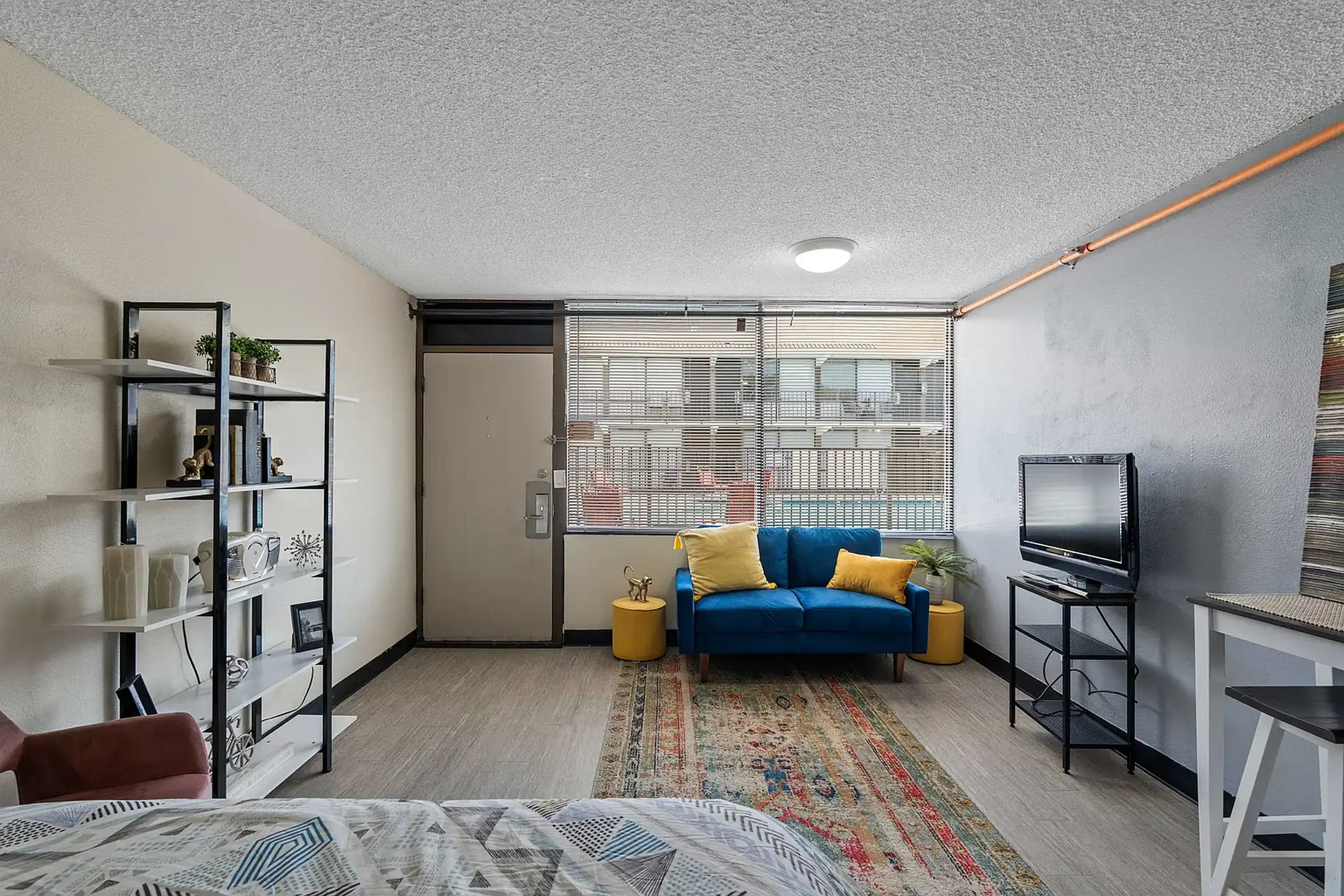 Mezona on Main - Mesa, AZ 85201 | ApartmentGuide.com