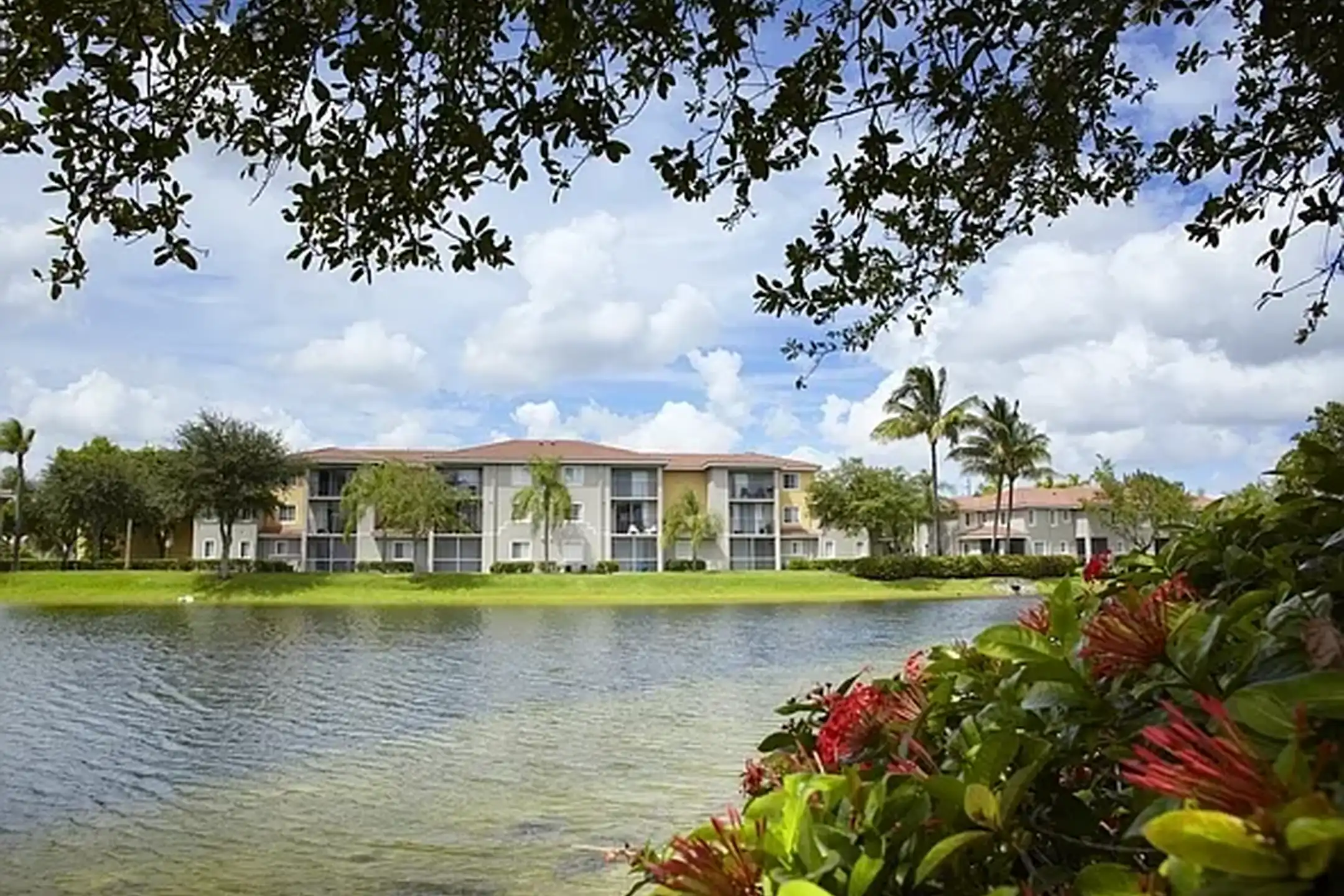 Camden Doral - Doral, FL 33178 | ApartmentGuide.com