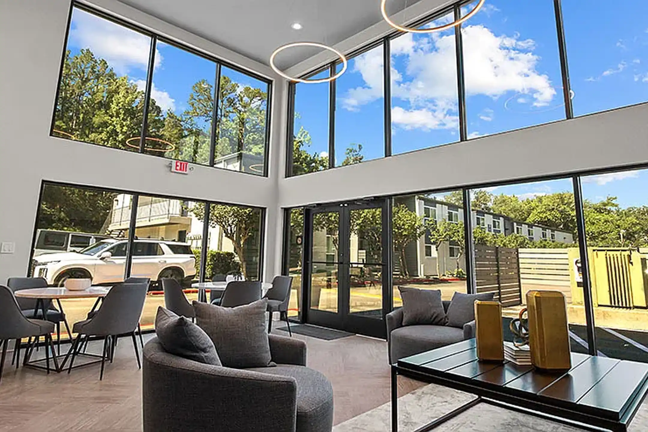 Granada Apartment Homes - Tyler, TX 75703 | ApartmentGuide.com