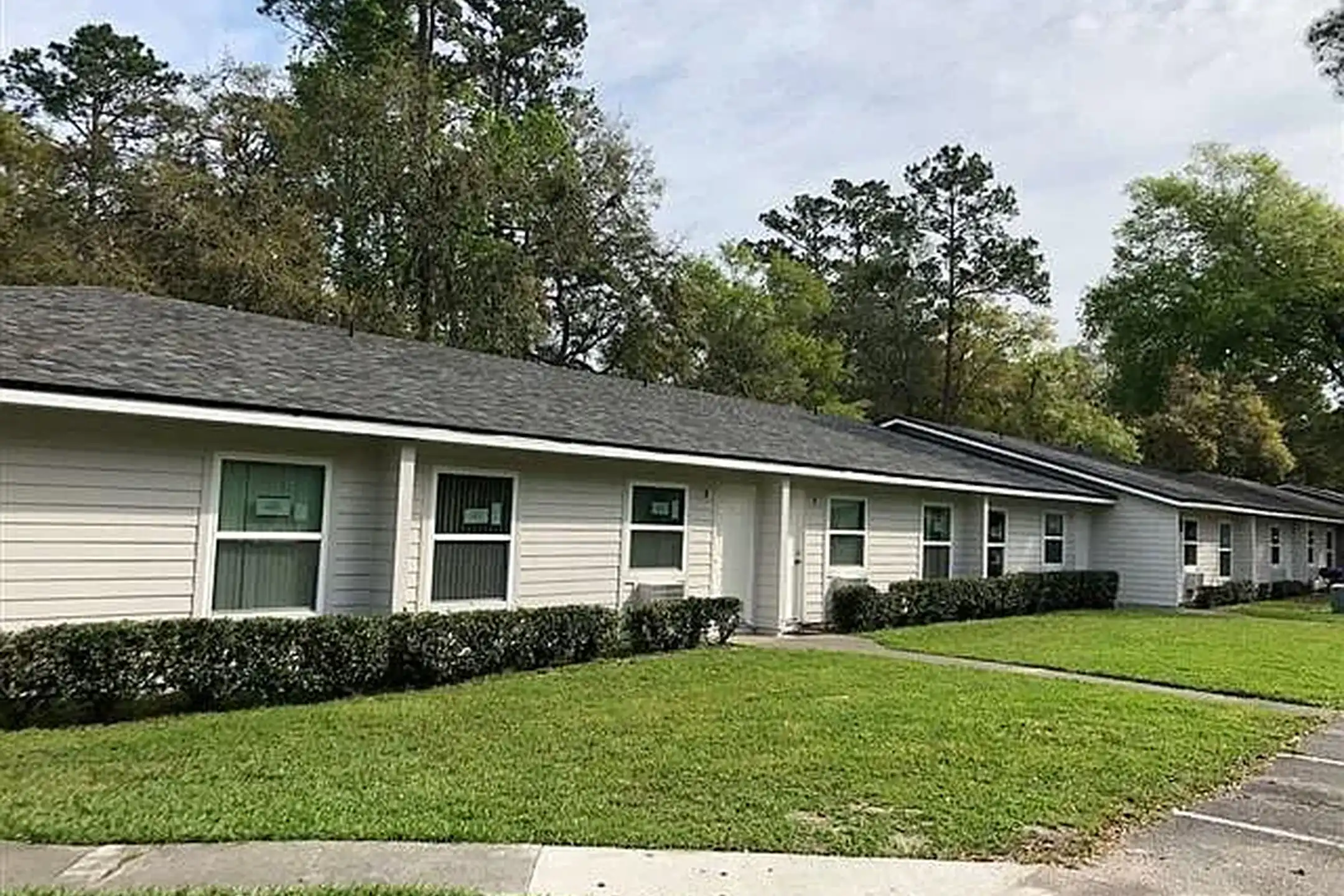 Addison Lane - Gainesville, FL 32607 | ApartmentGuide.com