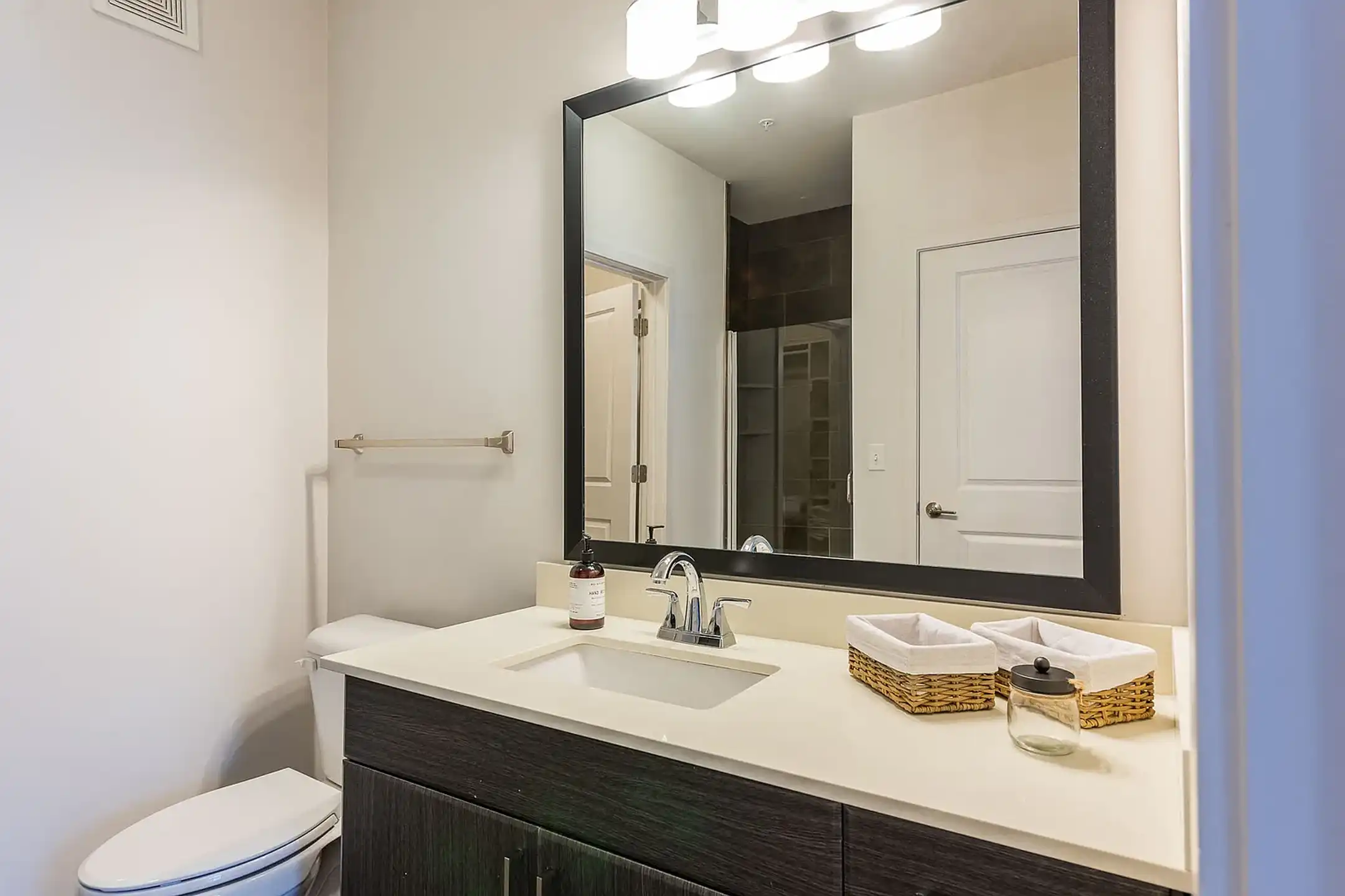 Station R Apartments - Atlanta, GA 30307 | ApartmentGuide.com