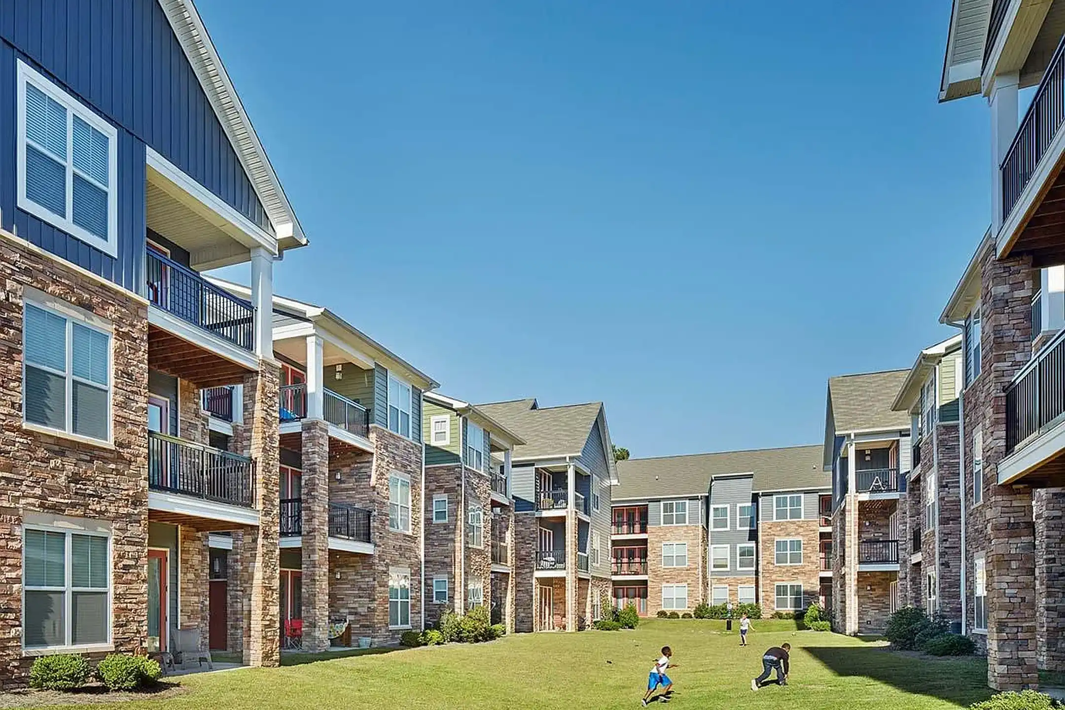 Addison Ridge - Fayetteville, NC 28303 | ApartmentGuide.com