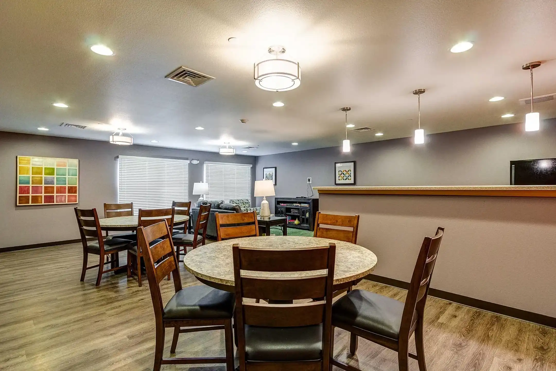 The Edge Fargo Nd 58102 Apartmentguide